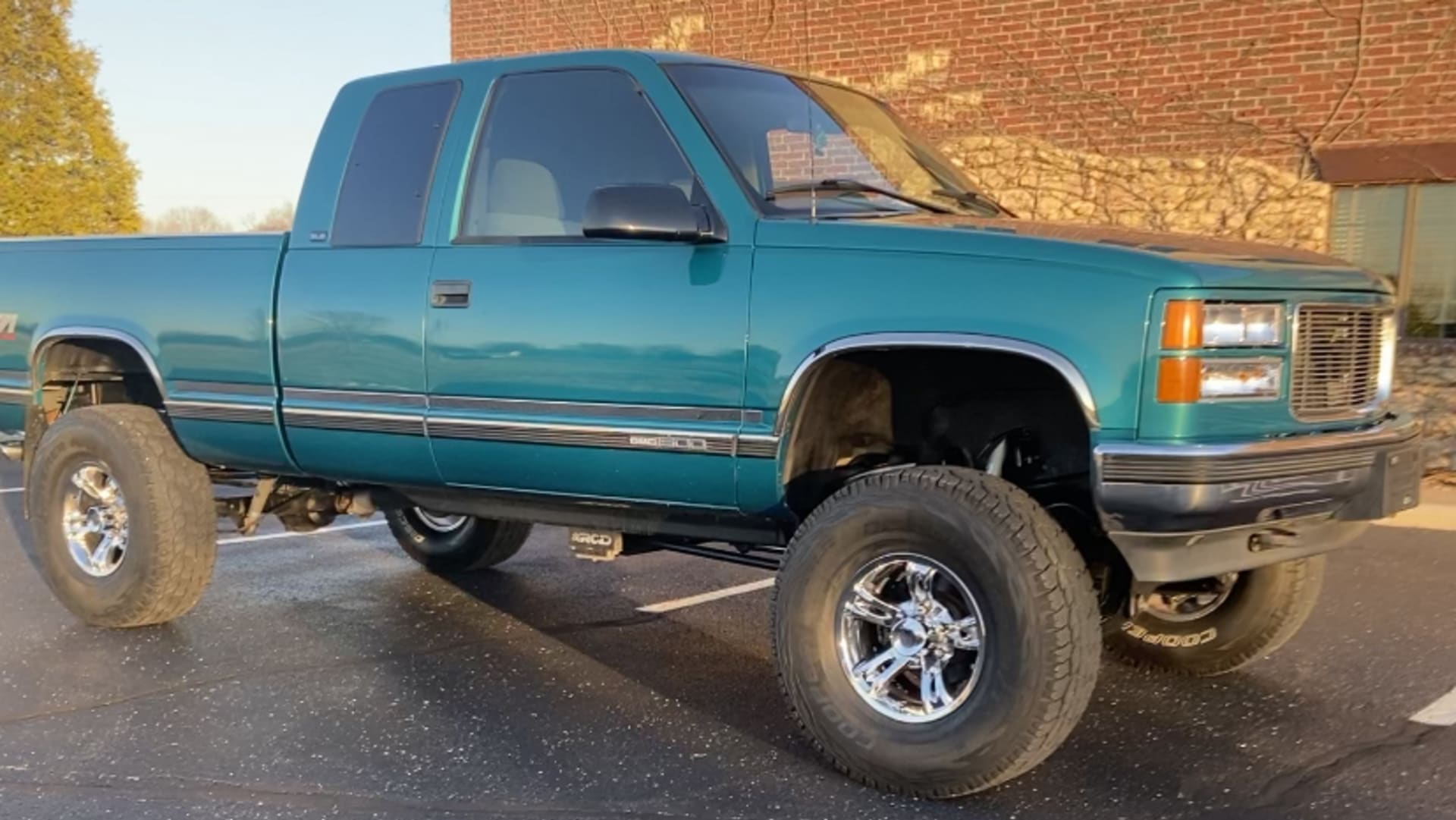 1996 GMC Sierra Z71 Pickup at Houston 2022 as T274 - Mecum Auctions