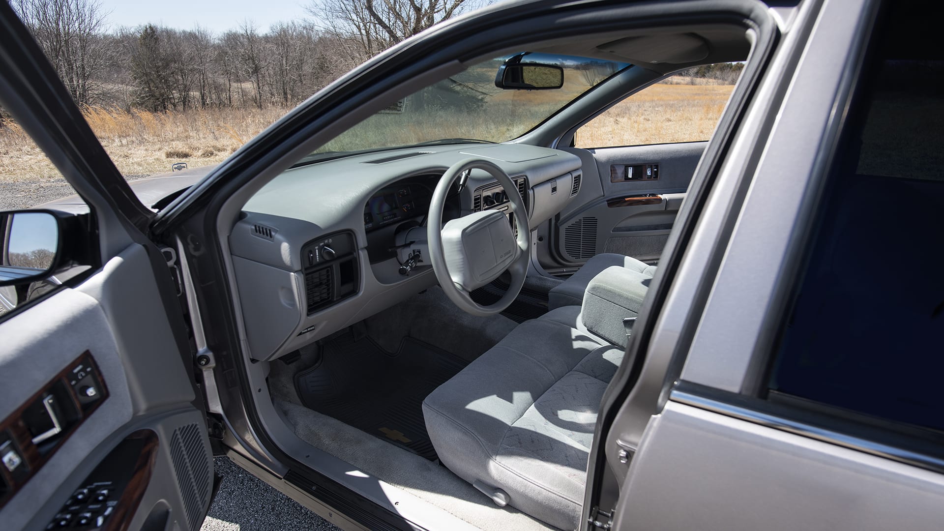 1996 Chevrolet Caprice Classic at Houston 2022 as S74.1 - Mecum Auctions