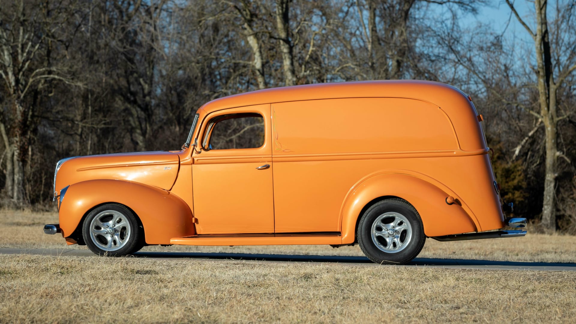 1940 Ford Custom Panel Van at Houston 2022 as T15.1 - Mecum Auctions