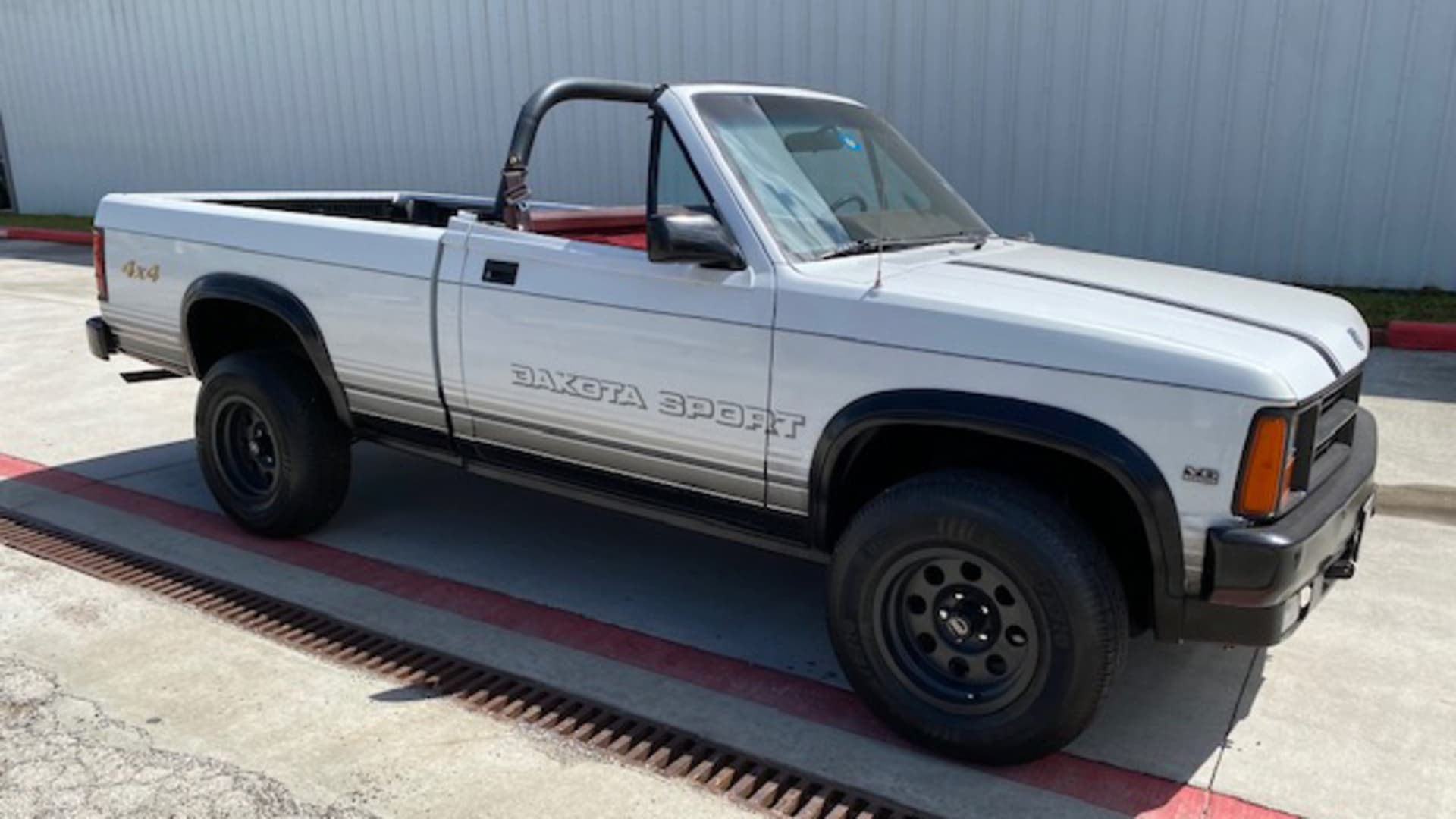 1989 Dodge Dakota Sport Convertible Pickup at Houston 2022 as T108.1 ...