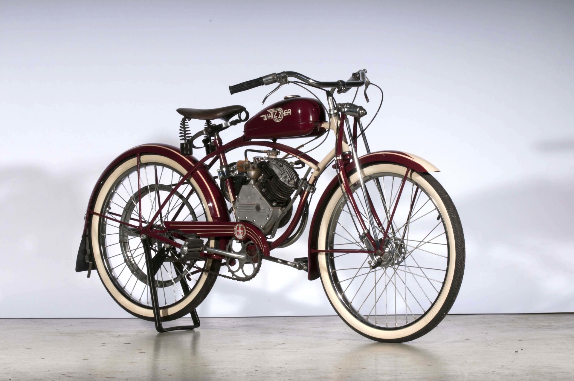 1948 Whizzer Model J at Houston Motorcycles 2014 as U199 - Mecum Auctions