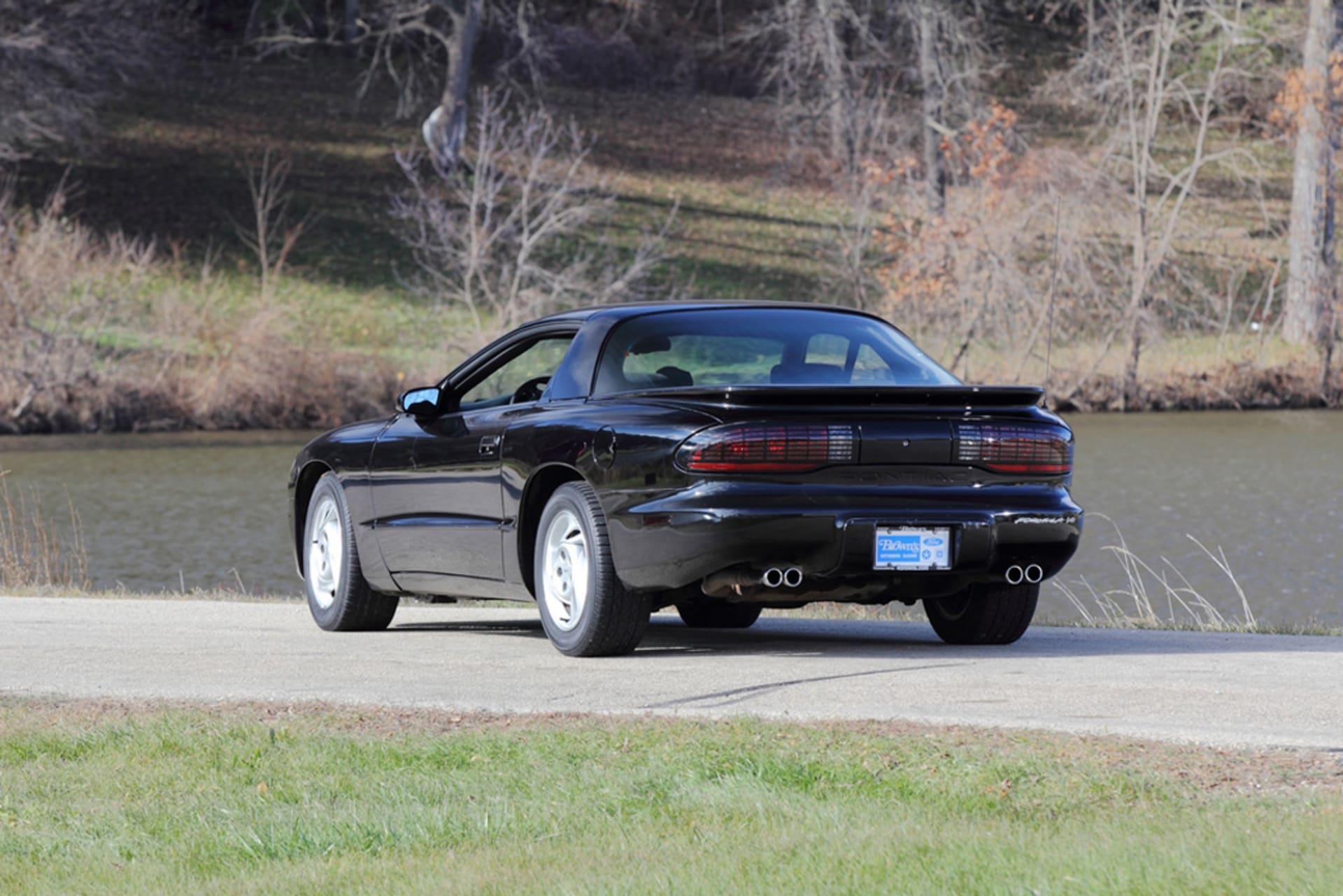 1993 Pontiac Firebird Formula at Kansas City 2013 as F233 - Mecum Auctions