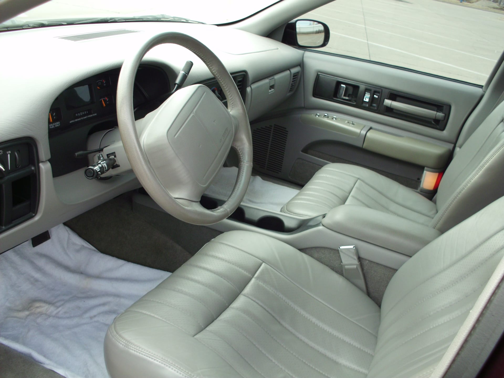1995 Chevrolet Impala SS at Kansas City Spring 2014 asT33 - Mecum Auctions