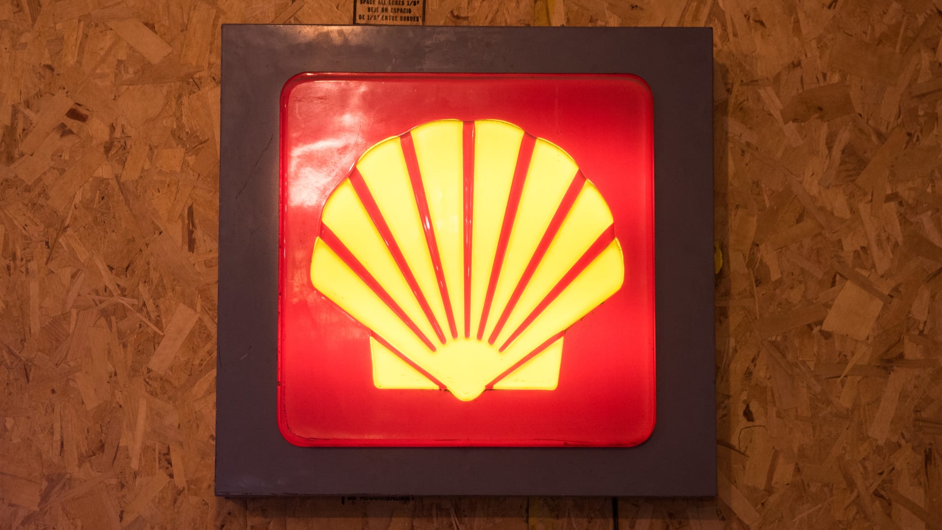 Shell Lighted Sign SS Plastic 30x30x8 at Kansas City 2016 as K24 ...