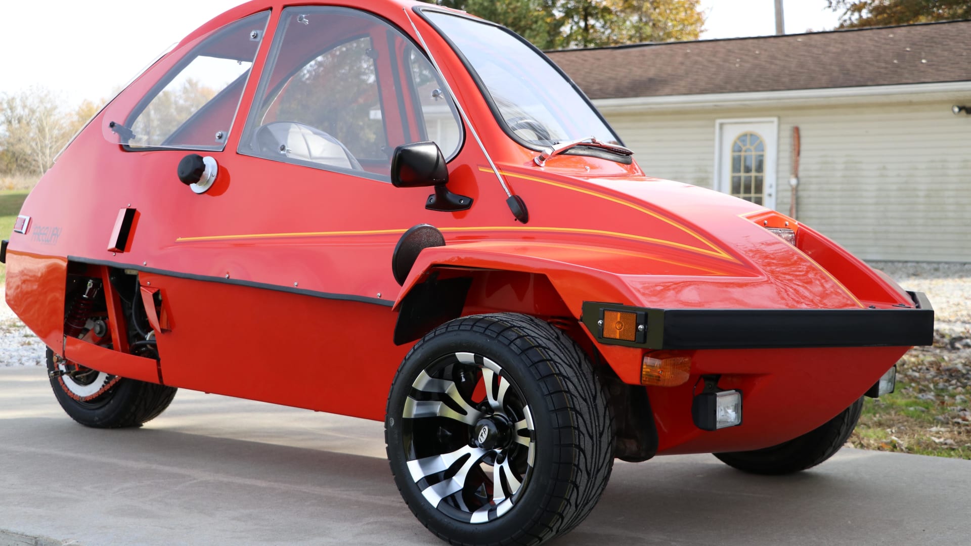 1981 HM Vehicles Freeway Model 2 at Kansas City 2019 as F24 - Mecum ...