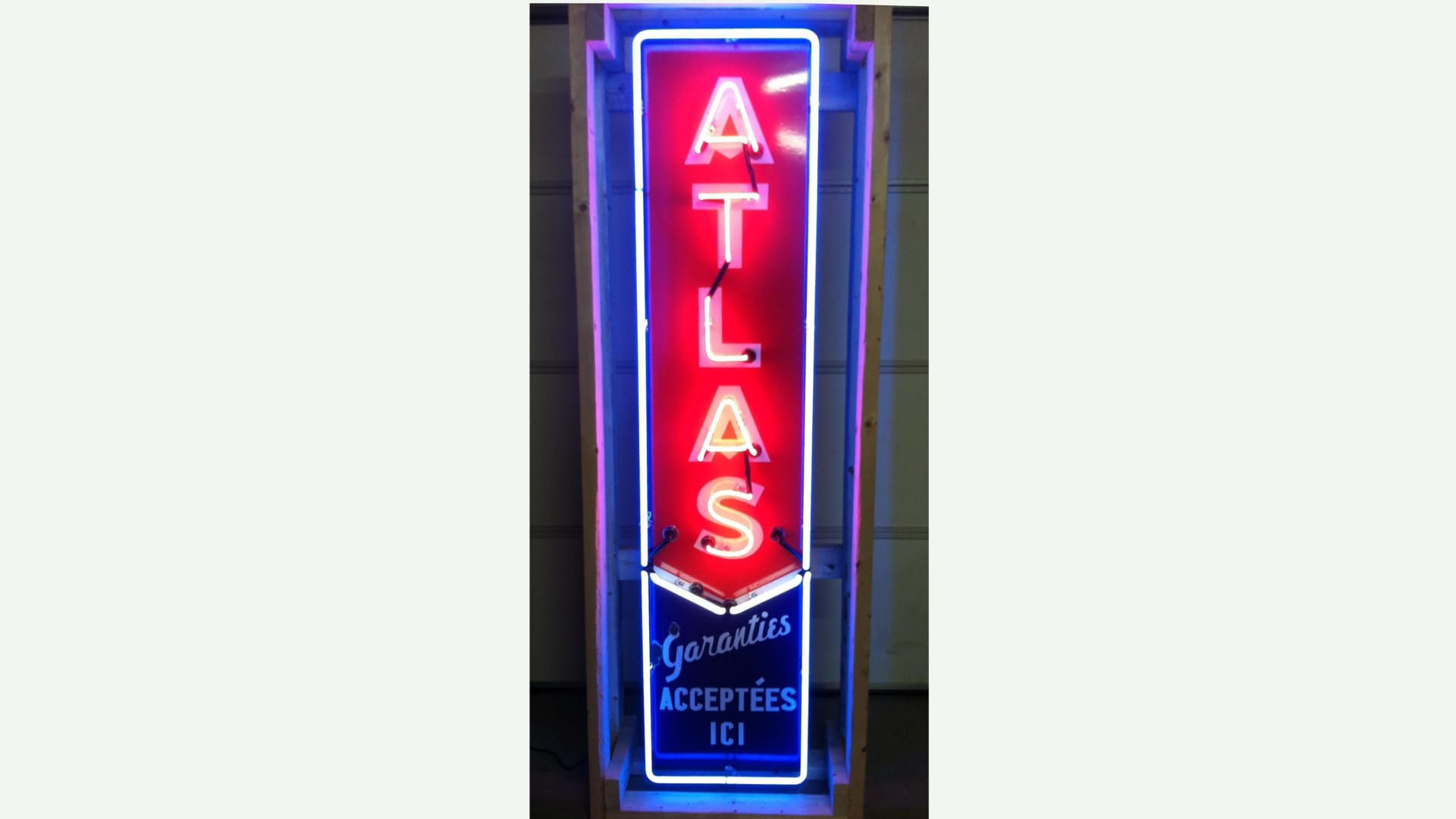 Atlas Porcelain Neon Sign SSPN 17x72 at Kansas City Spring 2017 as K85 ...