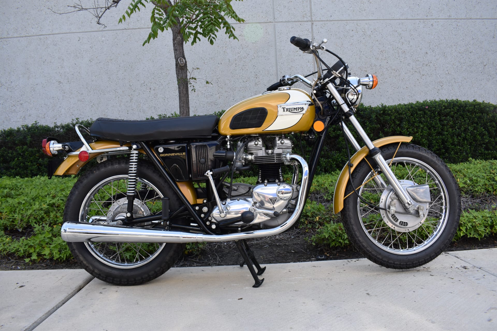 1972 Triumph Bonneville T120V at Las Vegas Motorcycles June 2017 as ...
