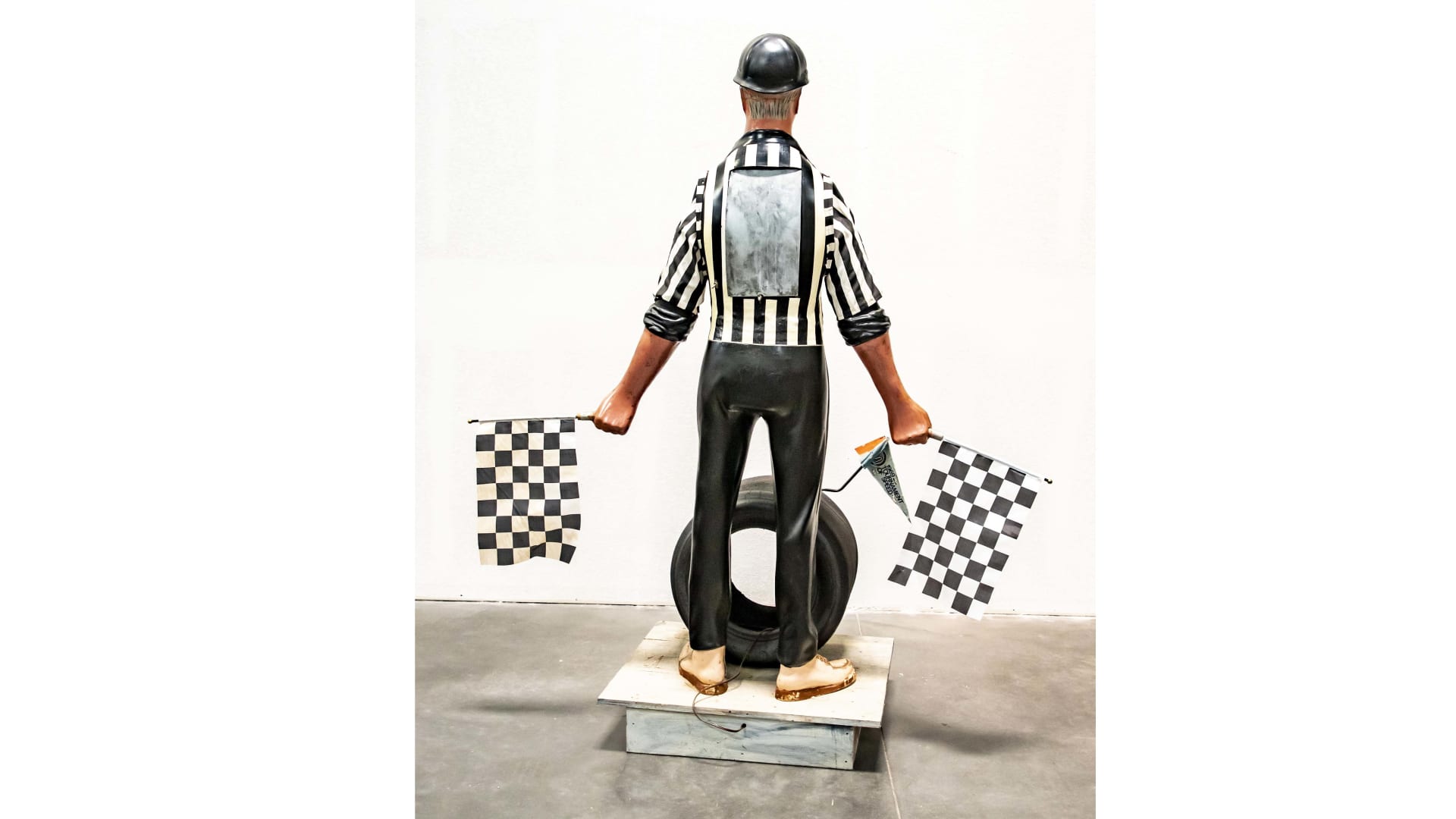 Hoosier Racing Statue Display 45x28x81 at Las Vegas 2019 as H1 - Mecum ...