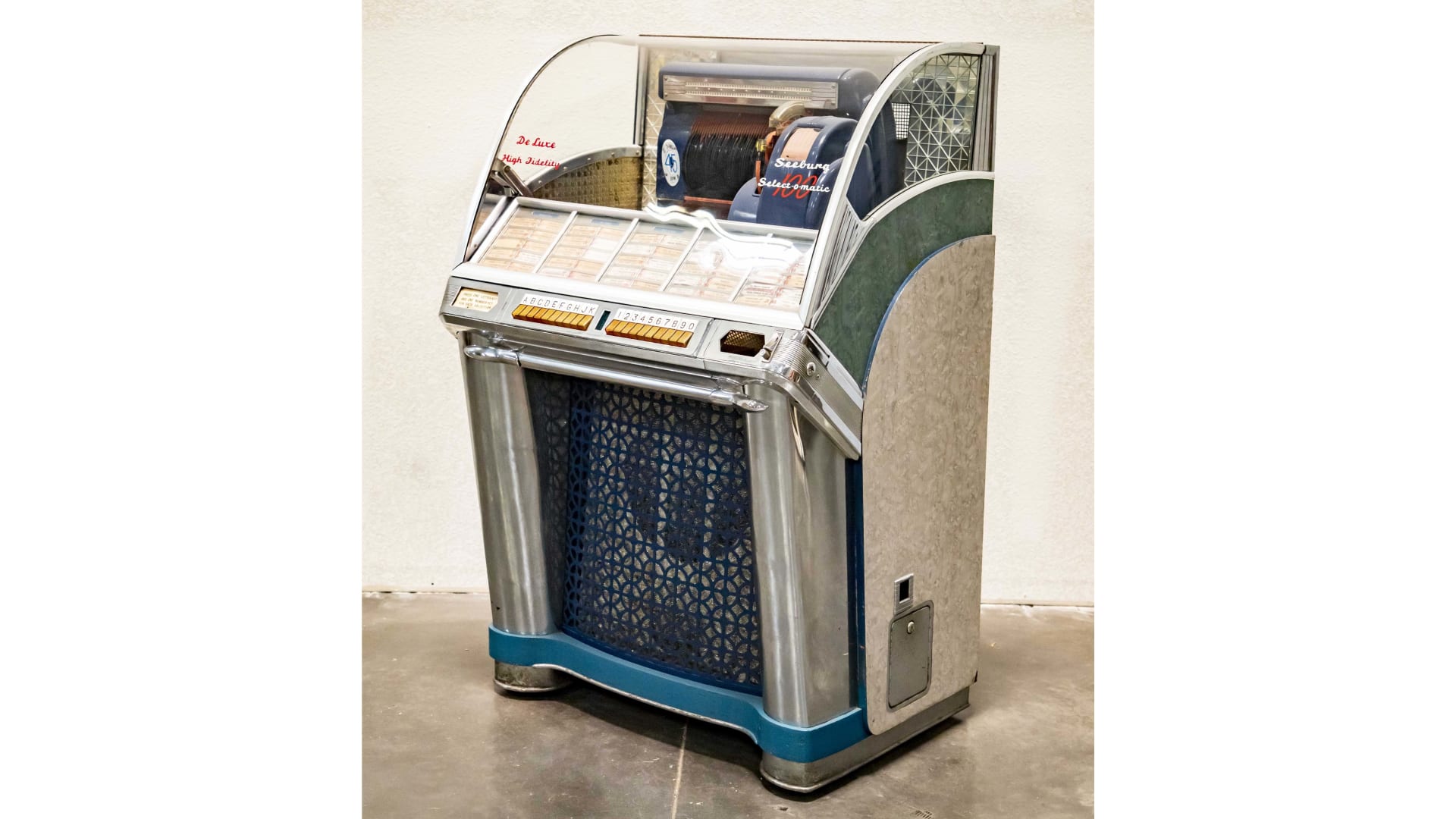 1953 Seeburg Model HF100G Jukebox Hi Fidelity 35x26x53 at Las Vegas ...