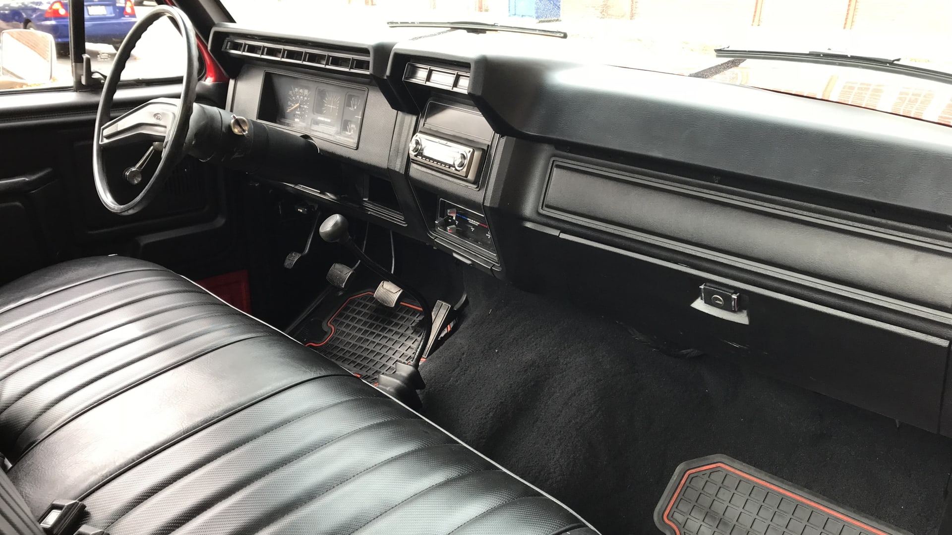 1981 Ford F100 Custom Pickup at Louisville 2018 as S170 - Mecum Auctions