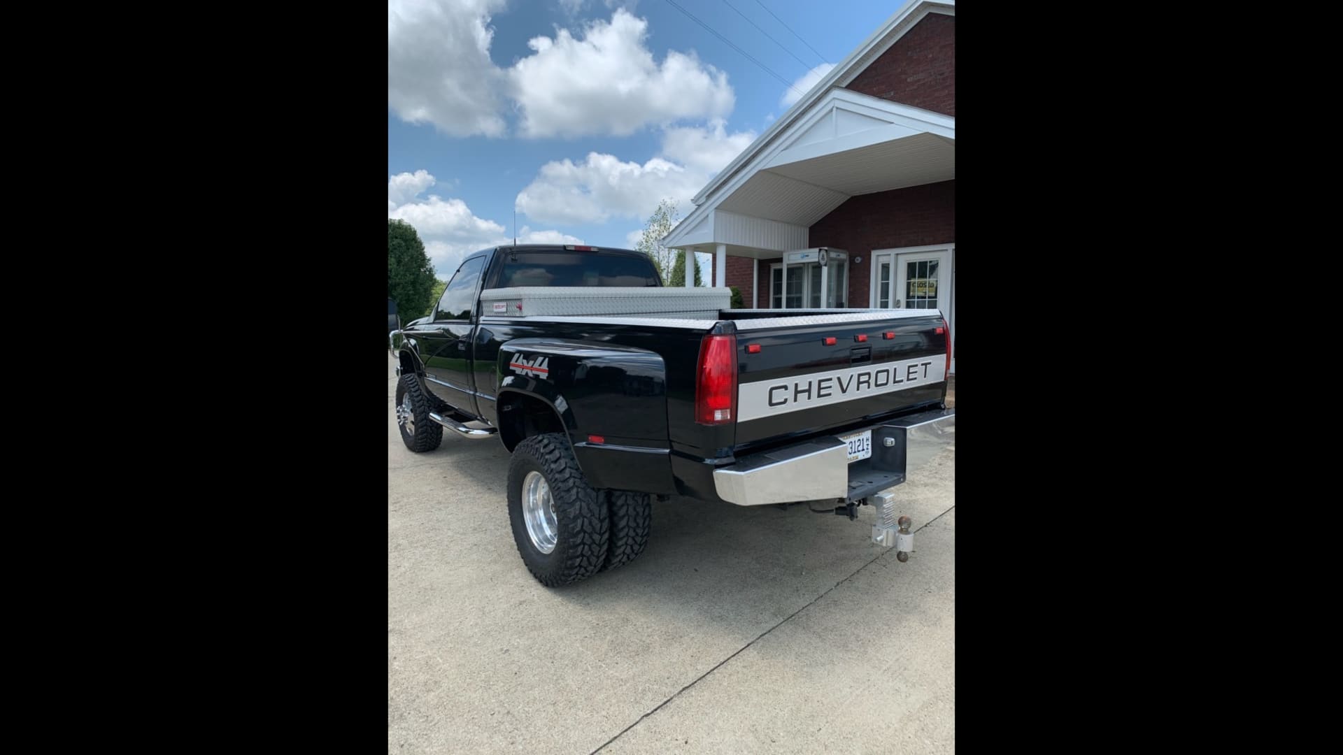 1994 Chevrolet K3500 Dually Pickup at Louisville 2019 as F151 - Mecum ...