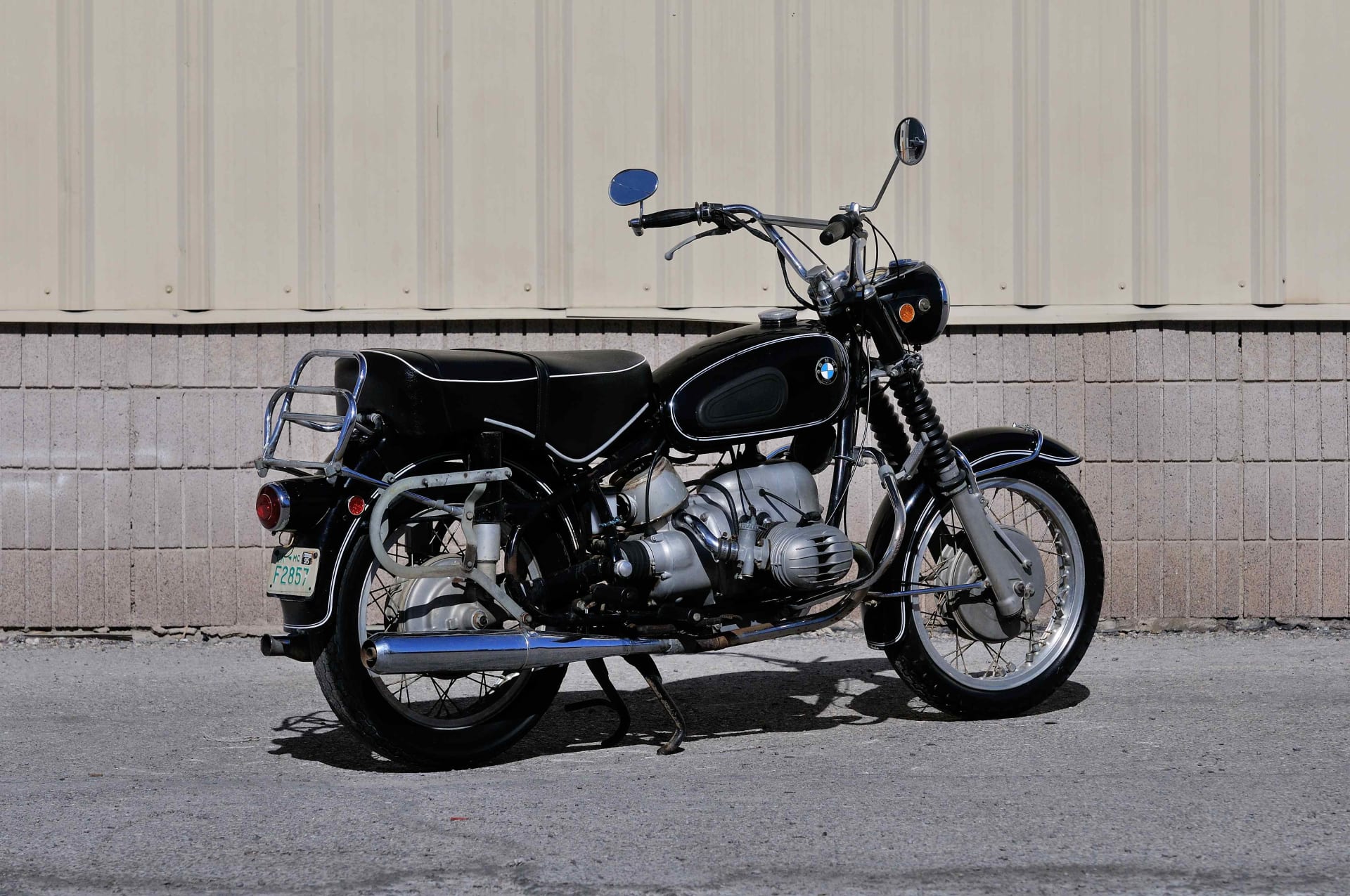 1969 BMW R60 at Las Vegas Motorcycles 2015 as T75 - Mecum Auctions