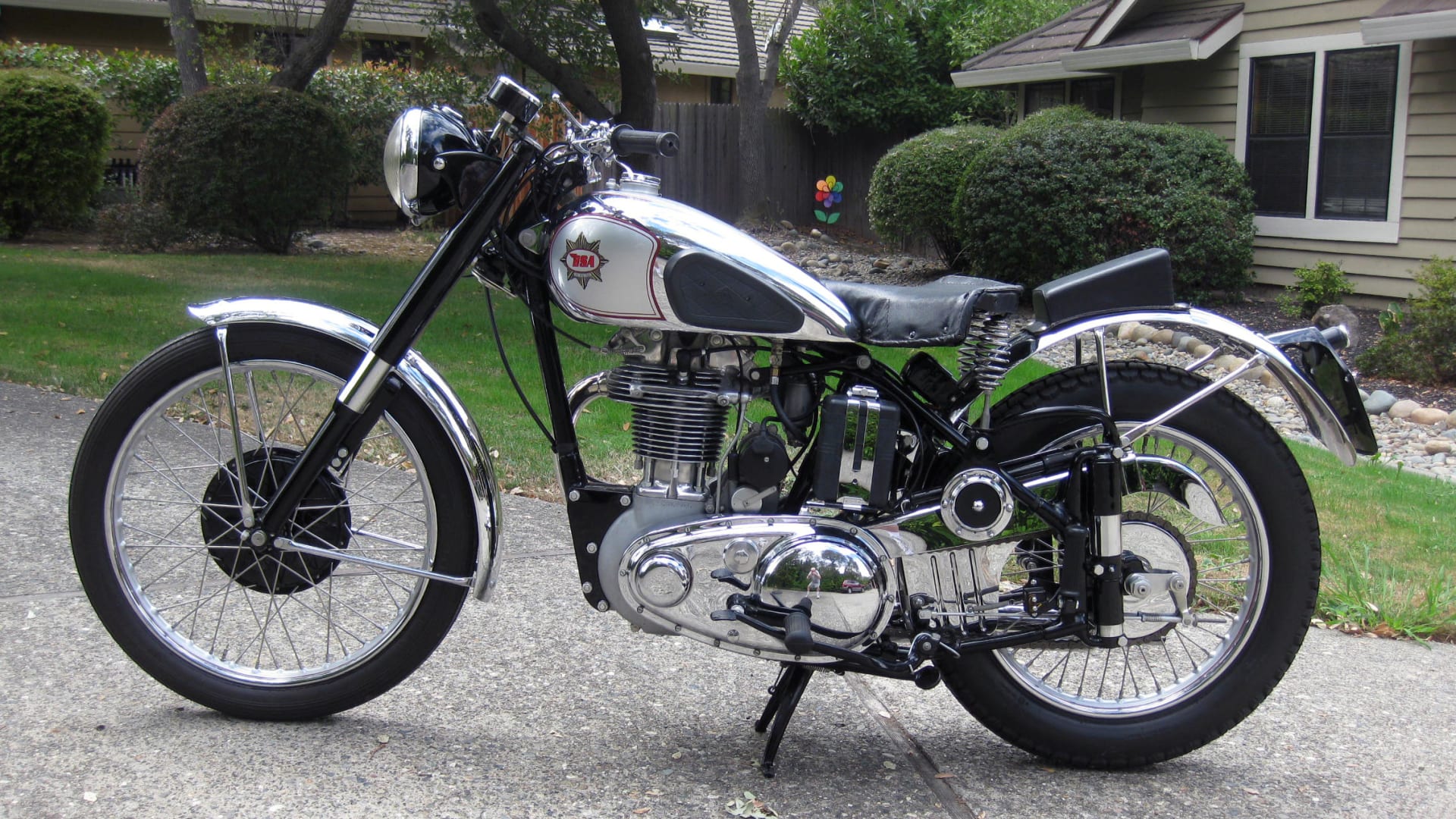 1950 BSA Gold Star at Las Vegas Motorcycles 2015 as F108 - Mecum Auctions
