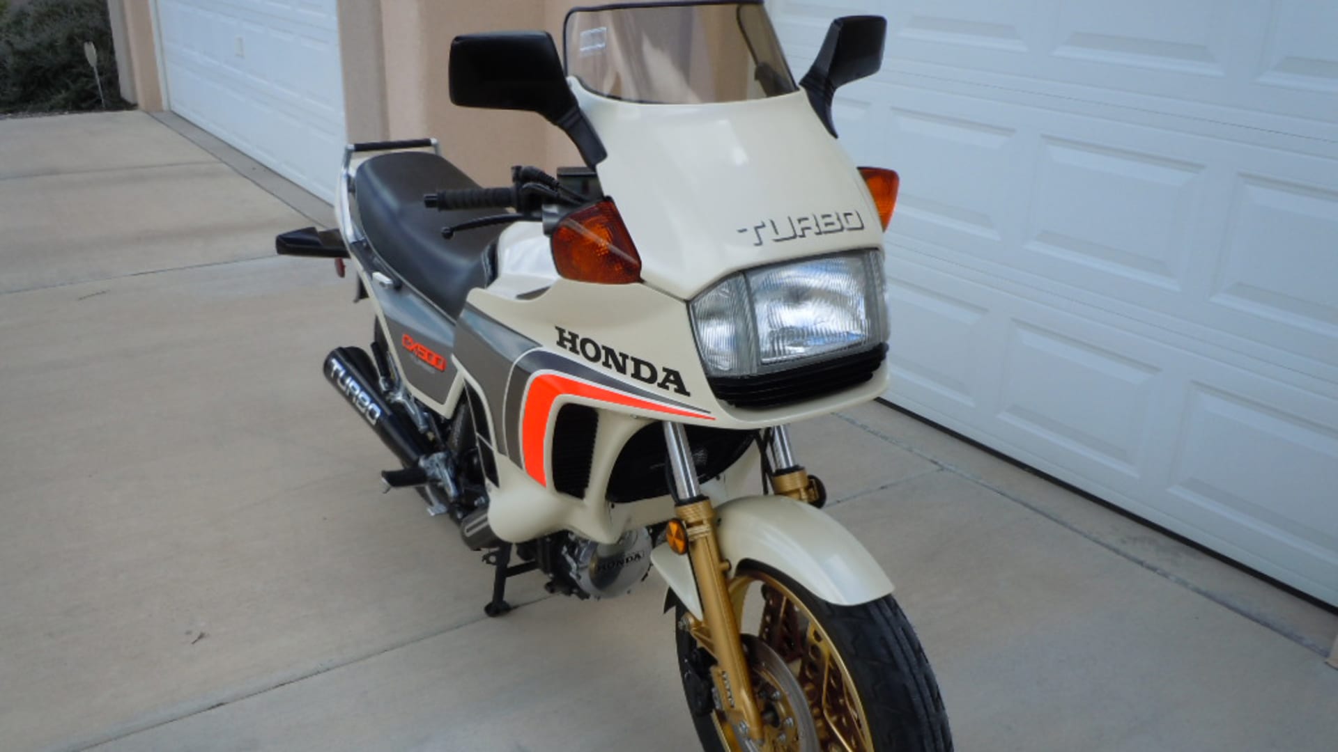 1982 Honda CX500T at Las Vegas Motorcycles 2015 as S204 - Mecum Auctions