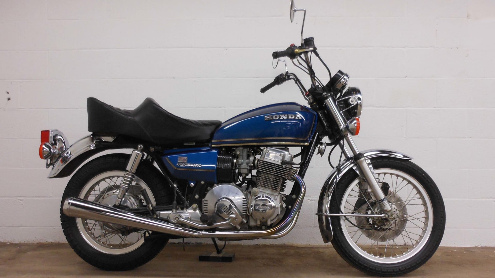 1977 Honda CB750A at Las Vegas Motorcycles 2015 as T118 - Mecum Auctions