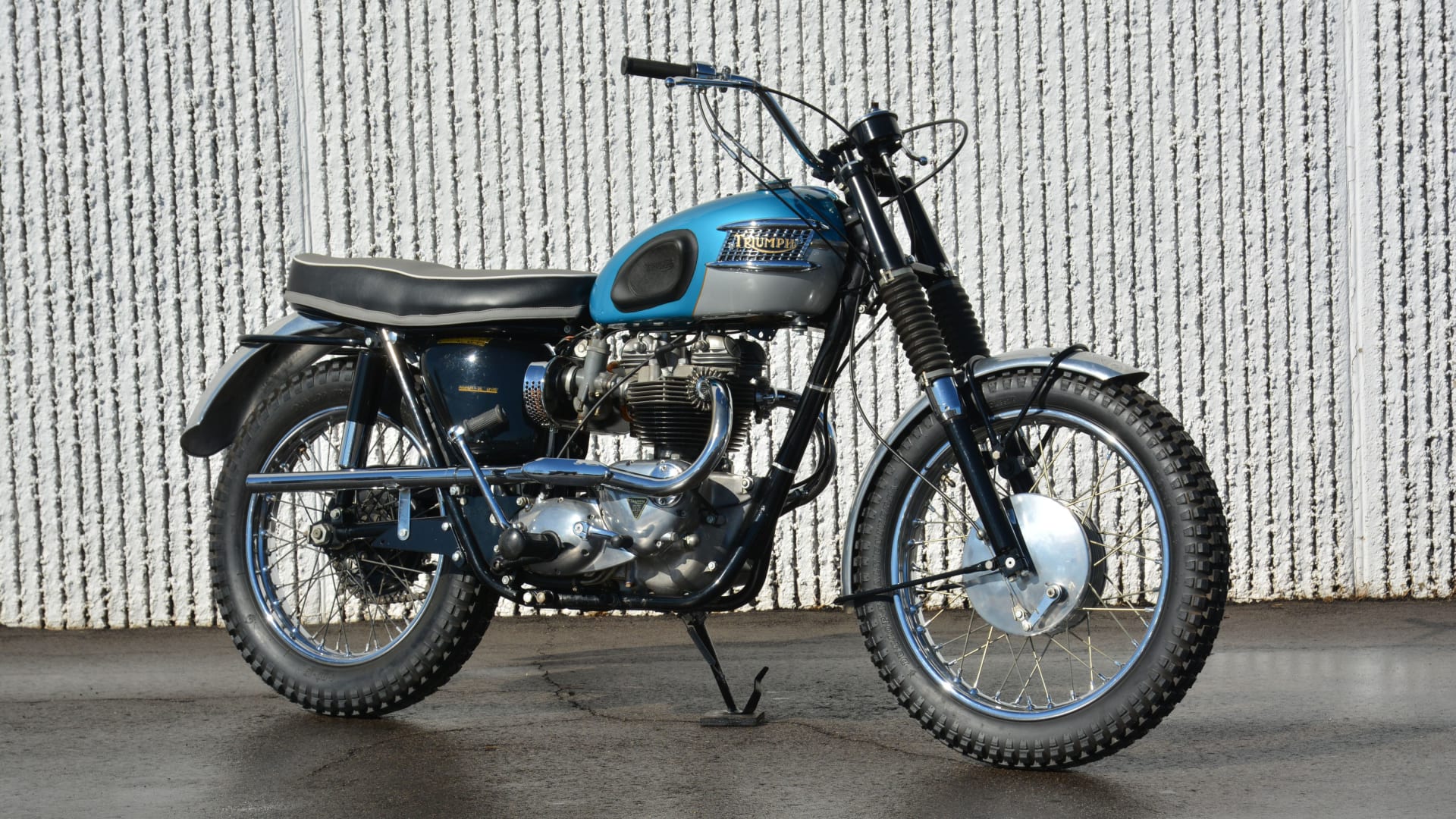 1965 Triumph T120C Bonneville at Las Vegas Motorcycles 2016 as F154 ...