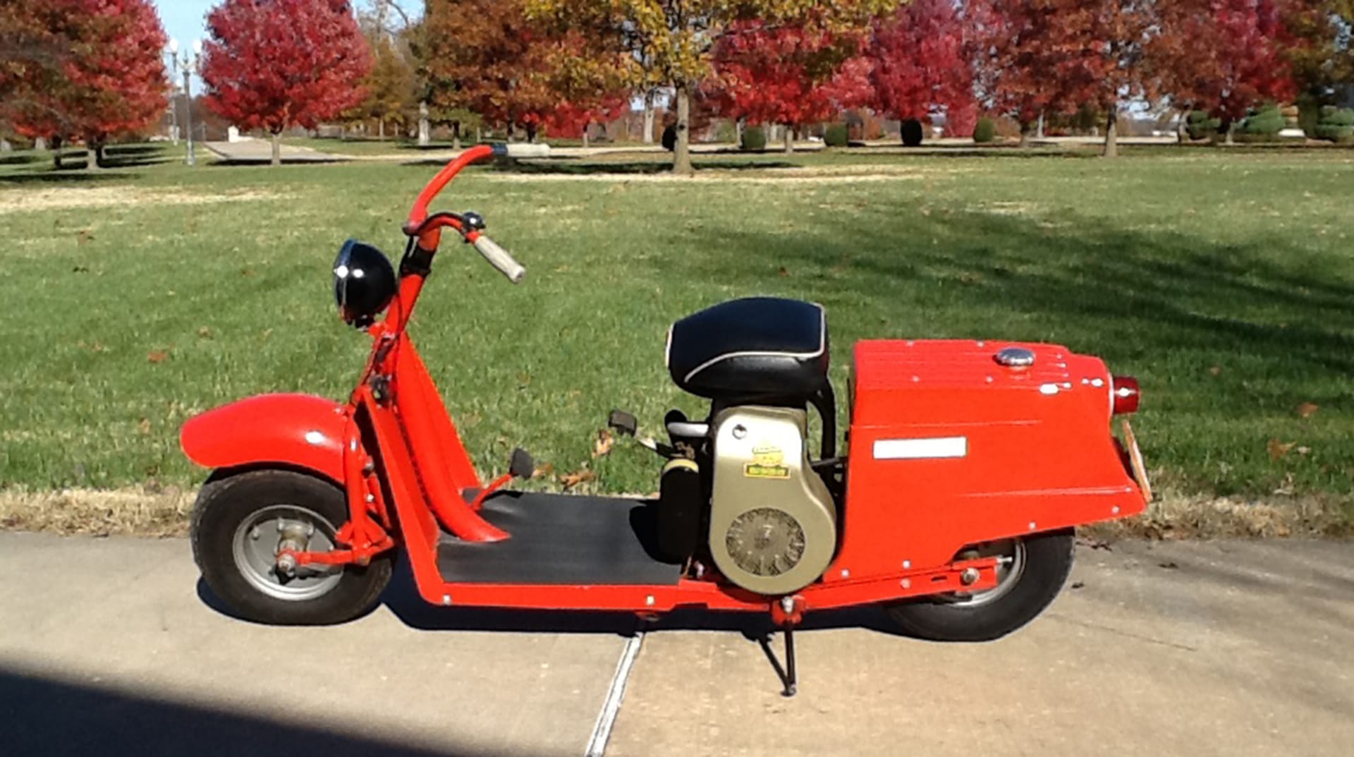 1962 Cushman Highlander at Las Vegas Motorcycles 2017 as S11.2 - Mecum ...