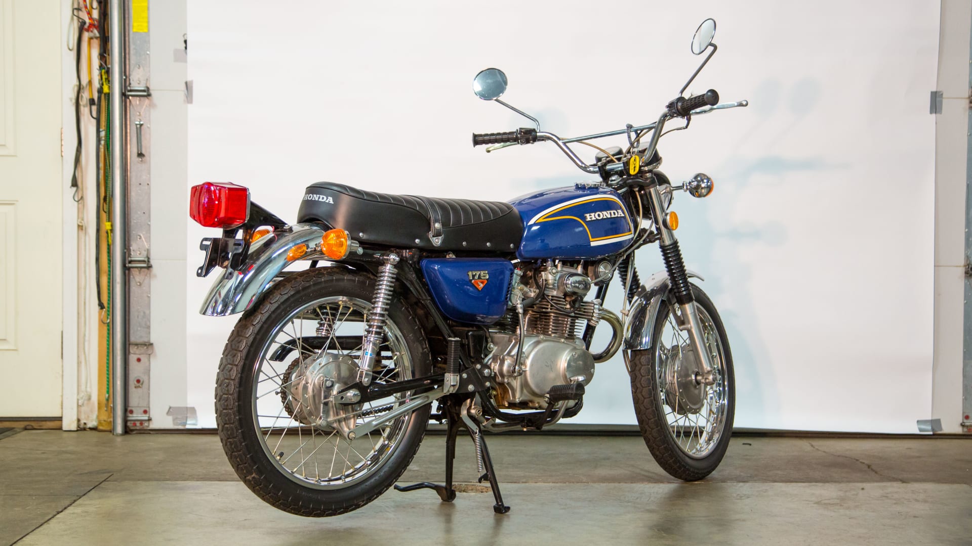 1973 Honda CL175 at Las Vegas Motorcycles 2018 asG108 - Mecum Auctions