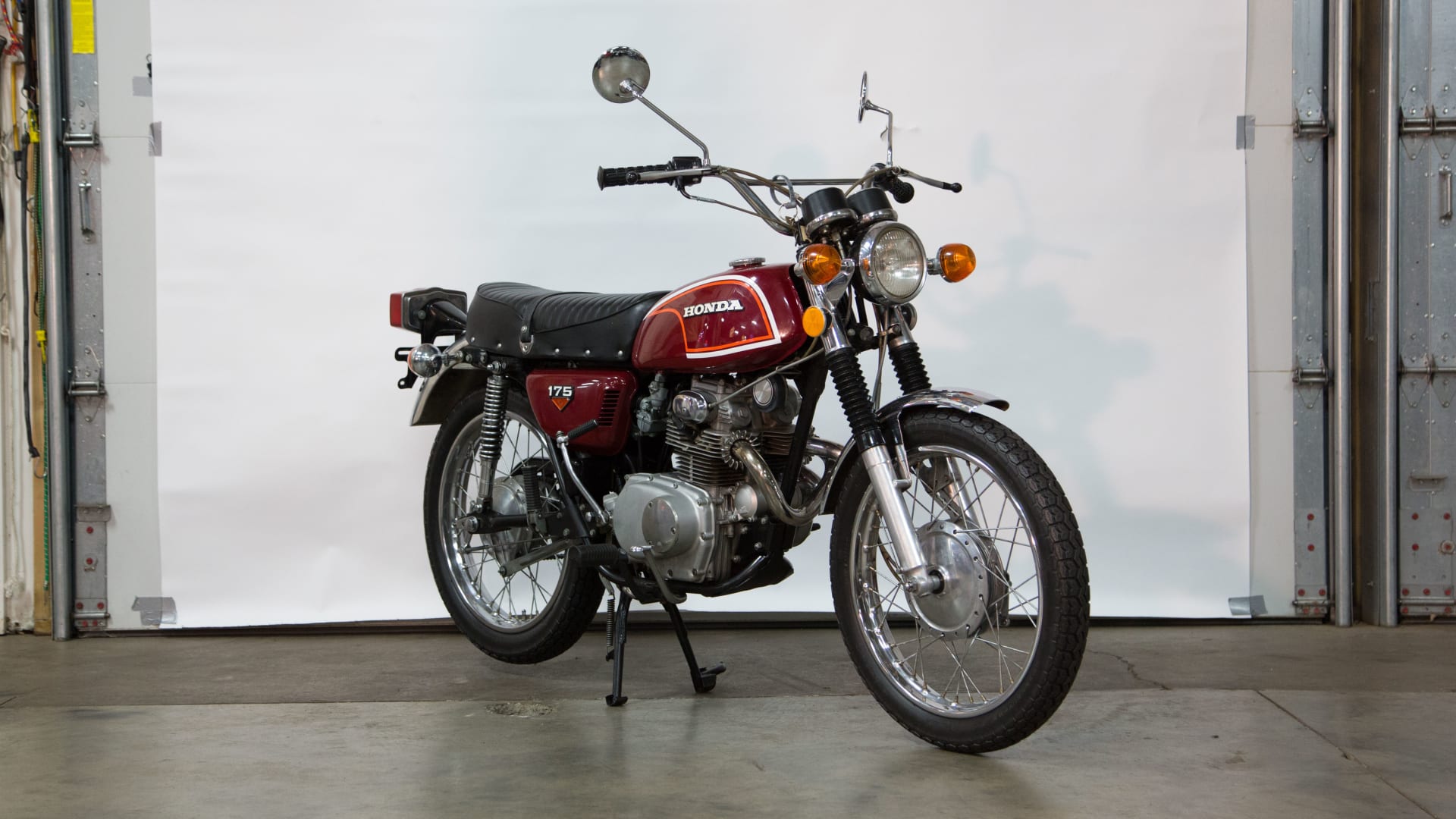 1972 Honda CL175 at Las Vegas Motorcycles 2018 as G109 - Mecum Auctions