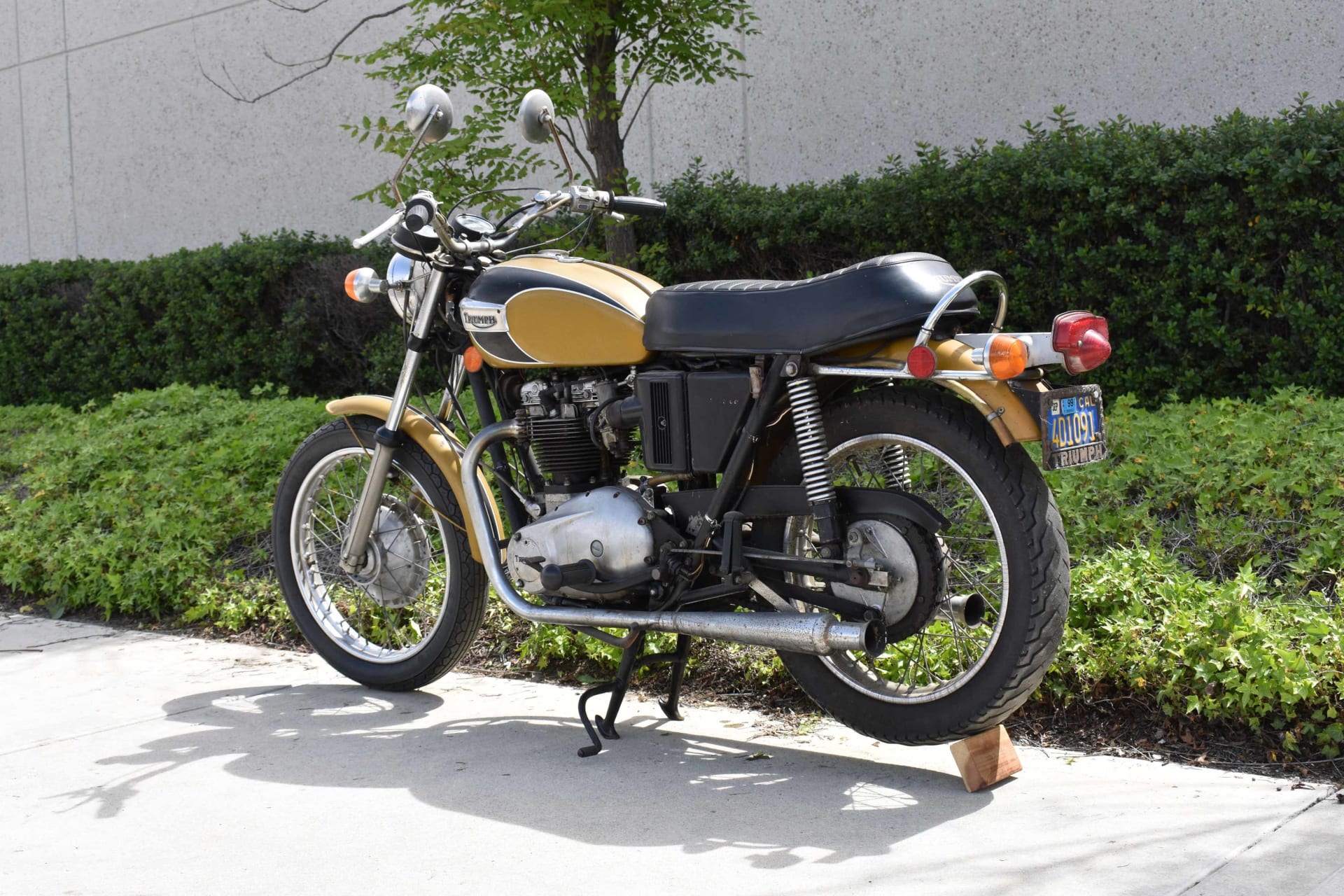 1971 Triumph Bonneville at Las Vegas Motorcycles 2018 as T85 - Mecum ...