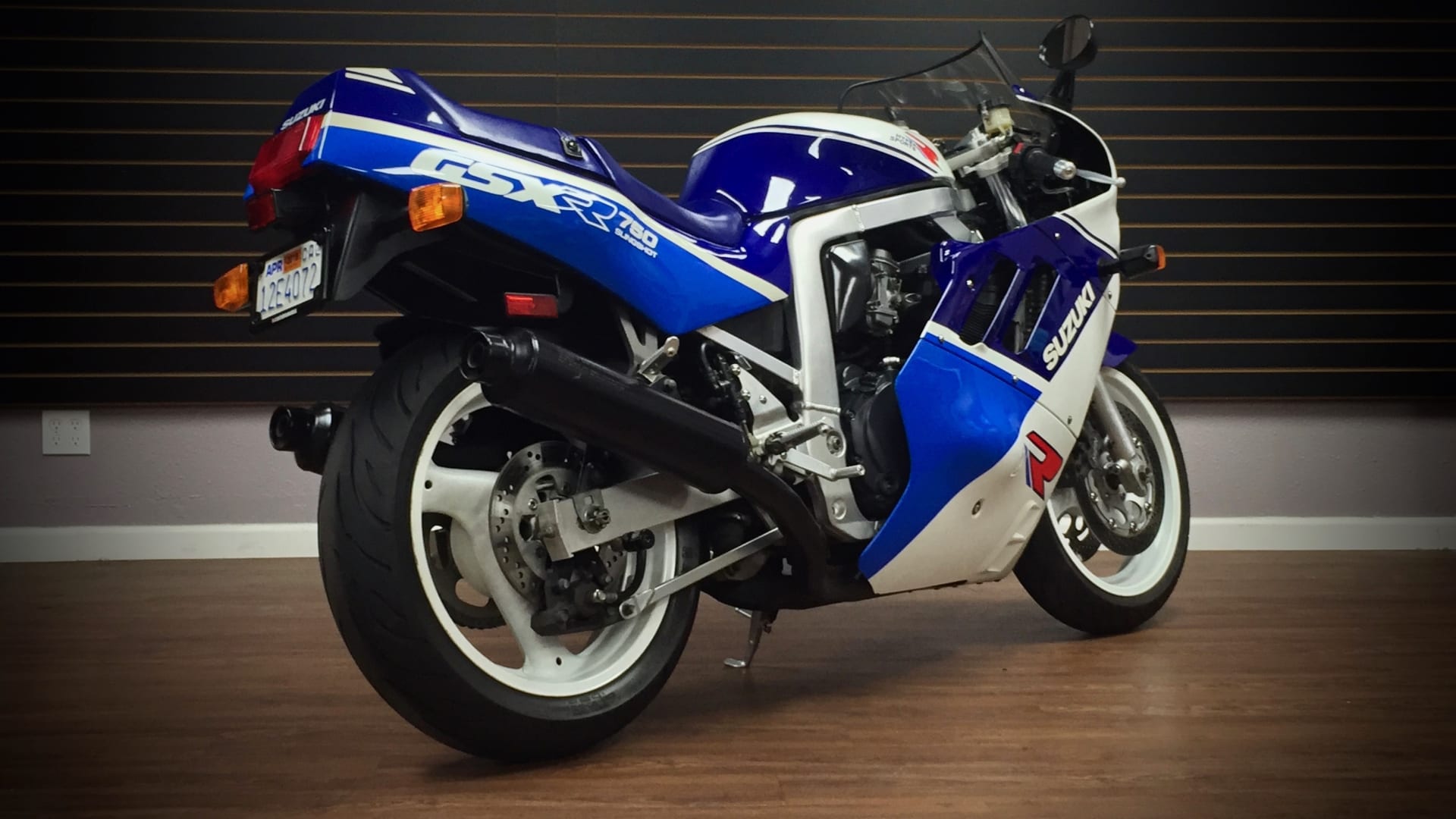 1988 Suzuki GSX R 750 Slingshot at Las Vegas Motorcycles 2018 as F250 ...