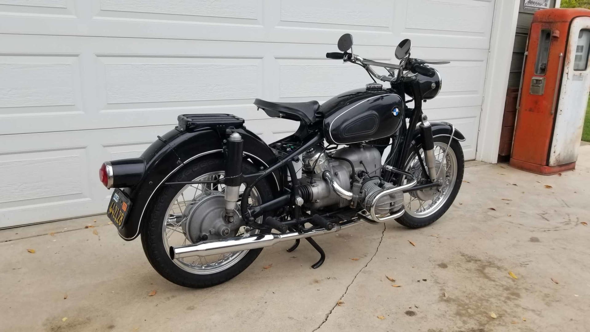 1957 BMW R69 at Las Vegas Motorcycles 2018 as T185 - Mecum Auctions