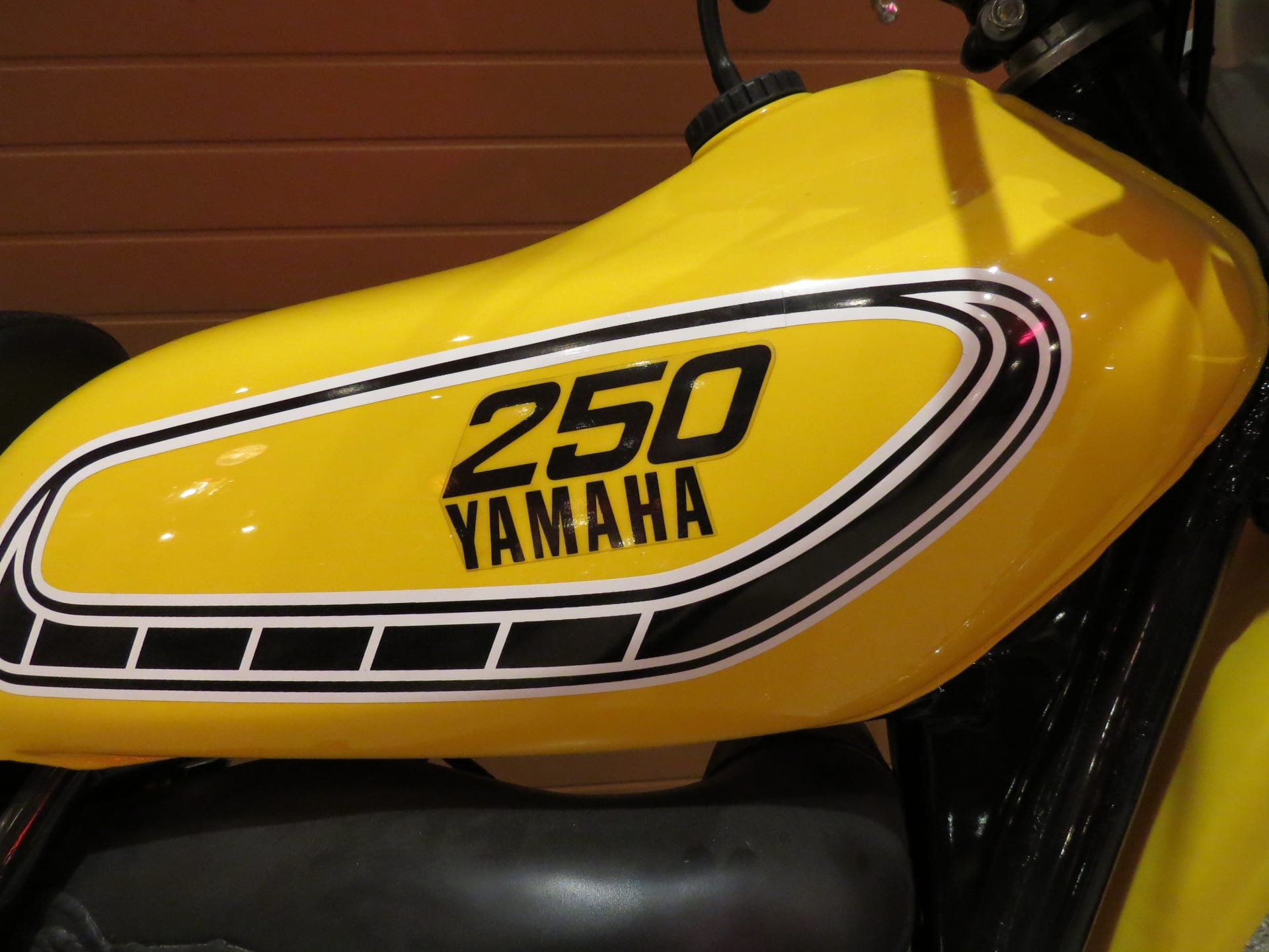 1976 Yamaha YZ250 at Las Vegas Motorcycles 2019 as W113 - Mecum Auctions