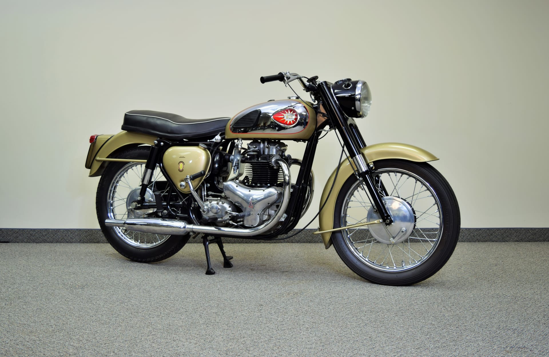 1960 BSA A10 Golden Flash at Las Vegas Motorcycles 2019 asT81 - Mecum ...