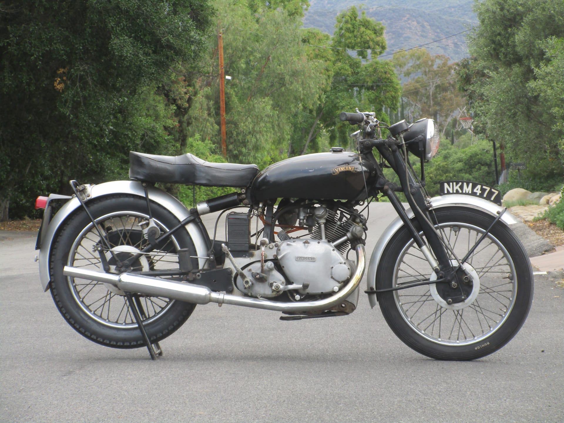1950 Vincent Comet at Las Vegas Motorcycles 2019 as T262 - Mecum Auctions
