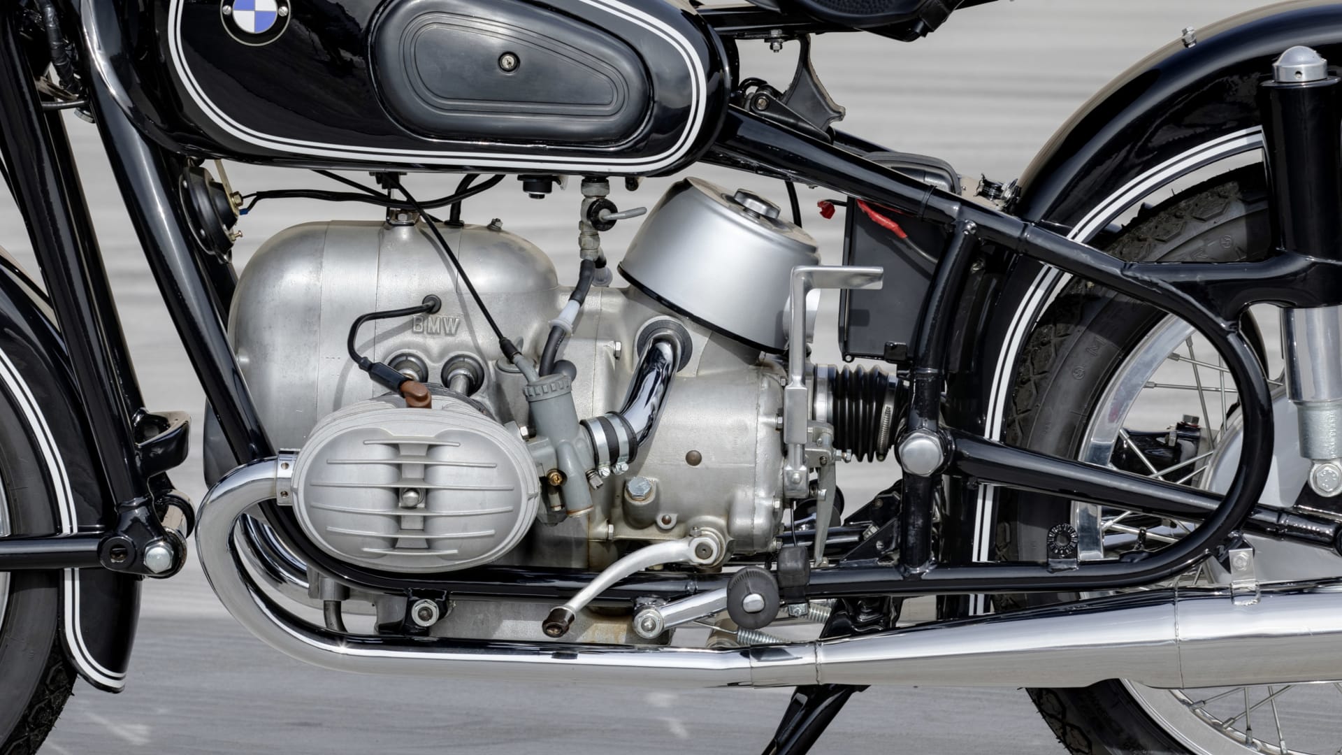 1967 BMW R60/5 at Las Vegas Motorcycles 2019 as S36 - Mecum Auctions