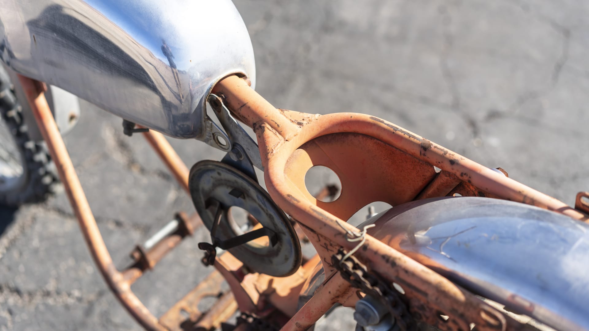 1974 Hodaka Dirt Squirt Rolling Chassis at Las Vegas Motorcycles 2020 as G20 - Mecum Auctions