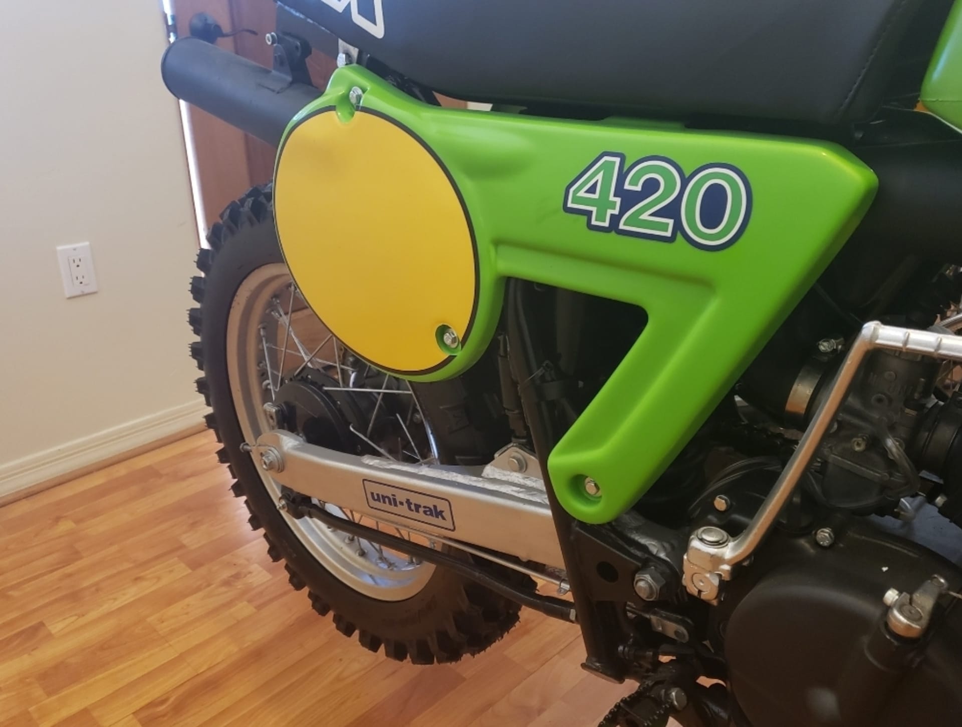 1980 Kawasaki KX420 at Las Vegas Motorcycles 2020 as T157 - Mecum Auctions