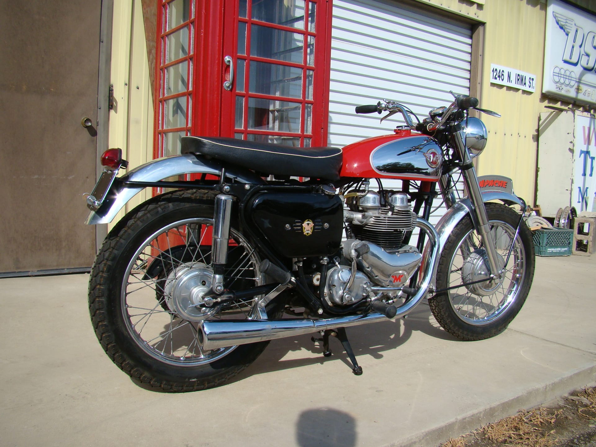 1965 Matchless Apache at Las Vegas Motorcycles 2020 as F93 - Mecum Auctions