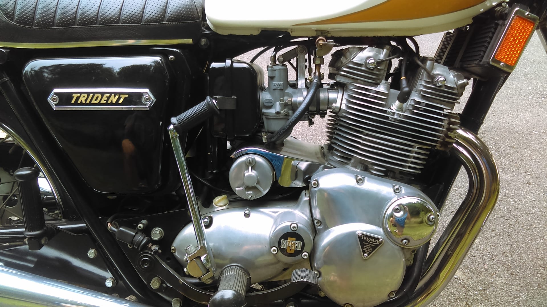 1975 Triumph T160V Trident at Las Vegas Motorcycles 2020 as F104 ...