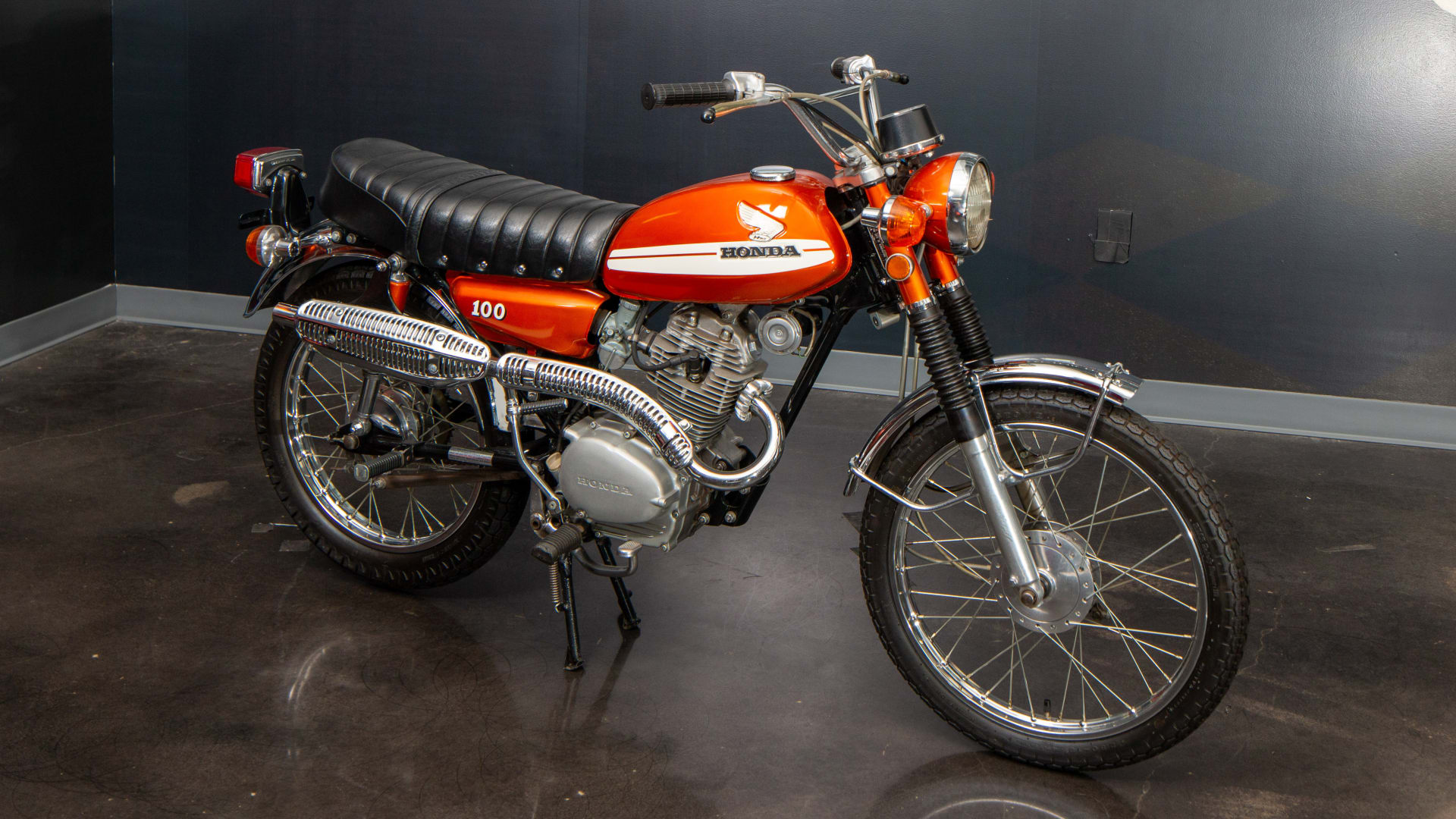 1970 Honda CL100 at Las Vegas Motorcycles 2020 asS60 - Mecum Auctions