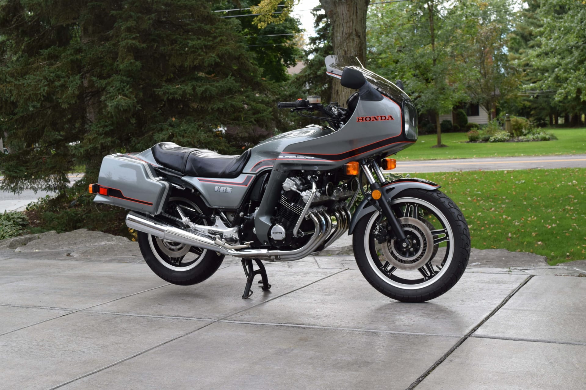 1981 Honda CBX at Las Vegas Motorcycles 2020 as S325 - Mecum Auctions