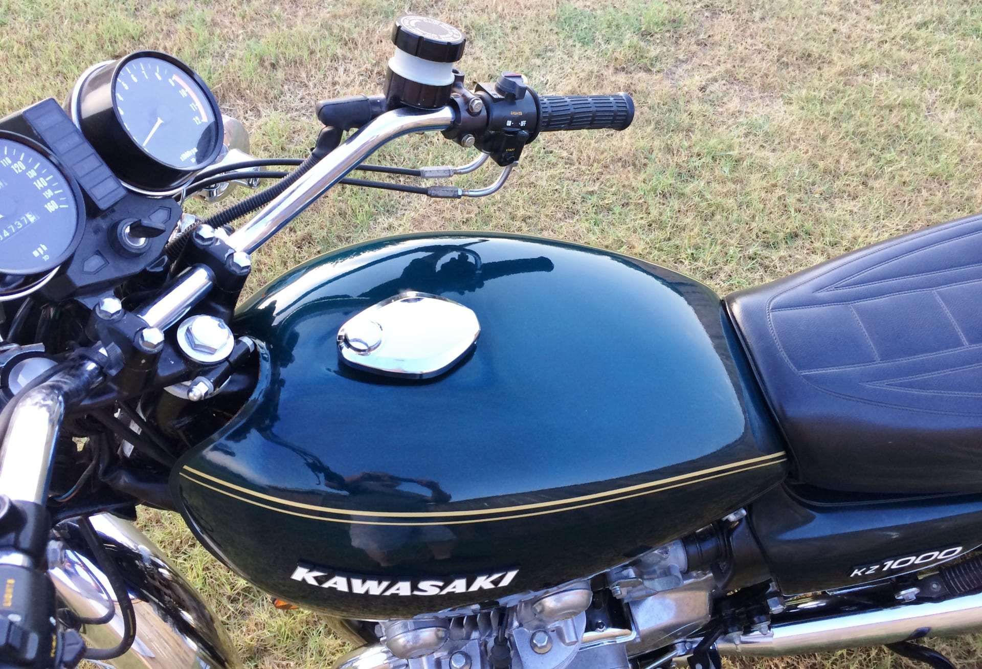 1977 Kawasaki Kz1000 At Las Vegas Motorcycles 2020 As S221 Mecum Auctions