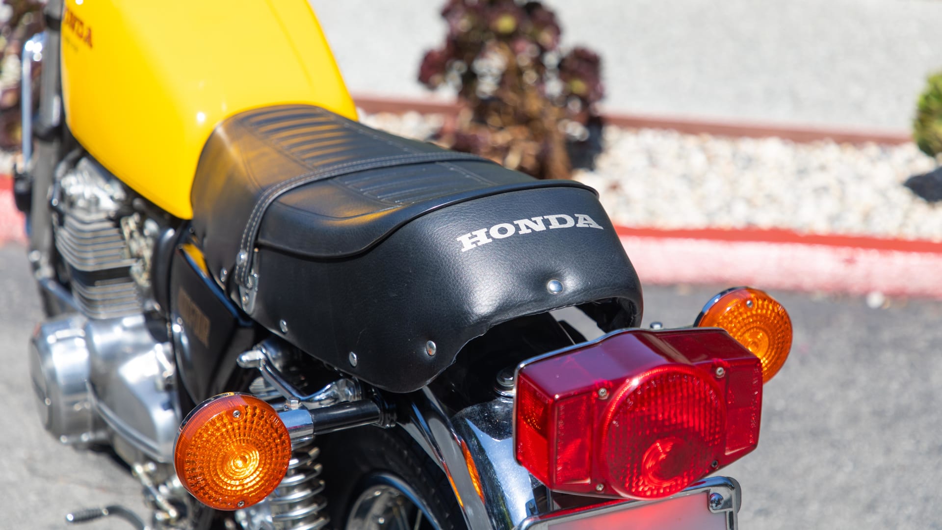 1976 Honda CB400F at Las Vegas Motorcycles 2020 as S174 - Mecum Auctions