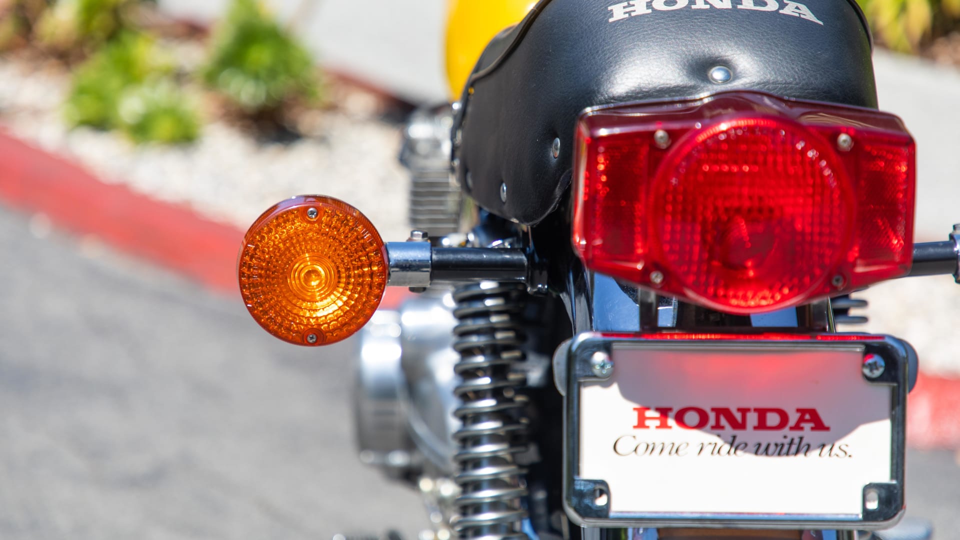 1976 Honda CB400F at Las Vegas Motorcycles 2020 as S174 - Mecum Auctions