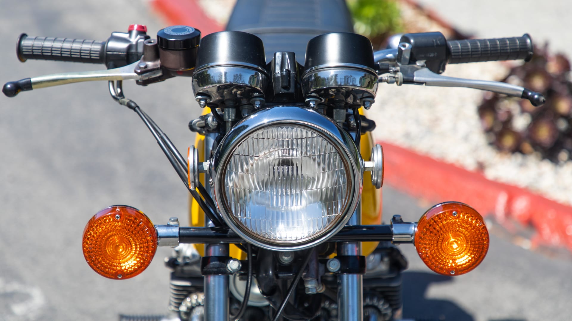 1976 Honda CB400F at Las Vegas Motorcycles 2020 as S174 - Mecum Auctions