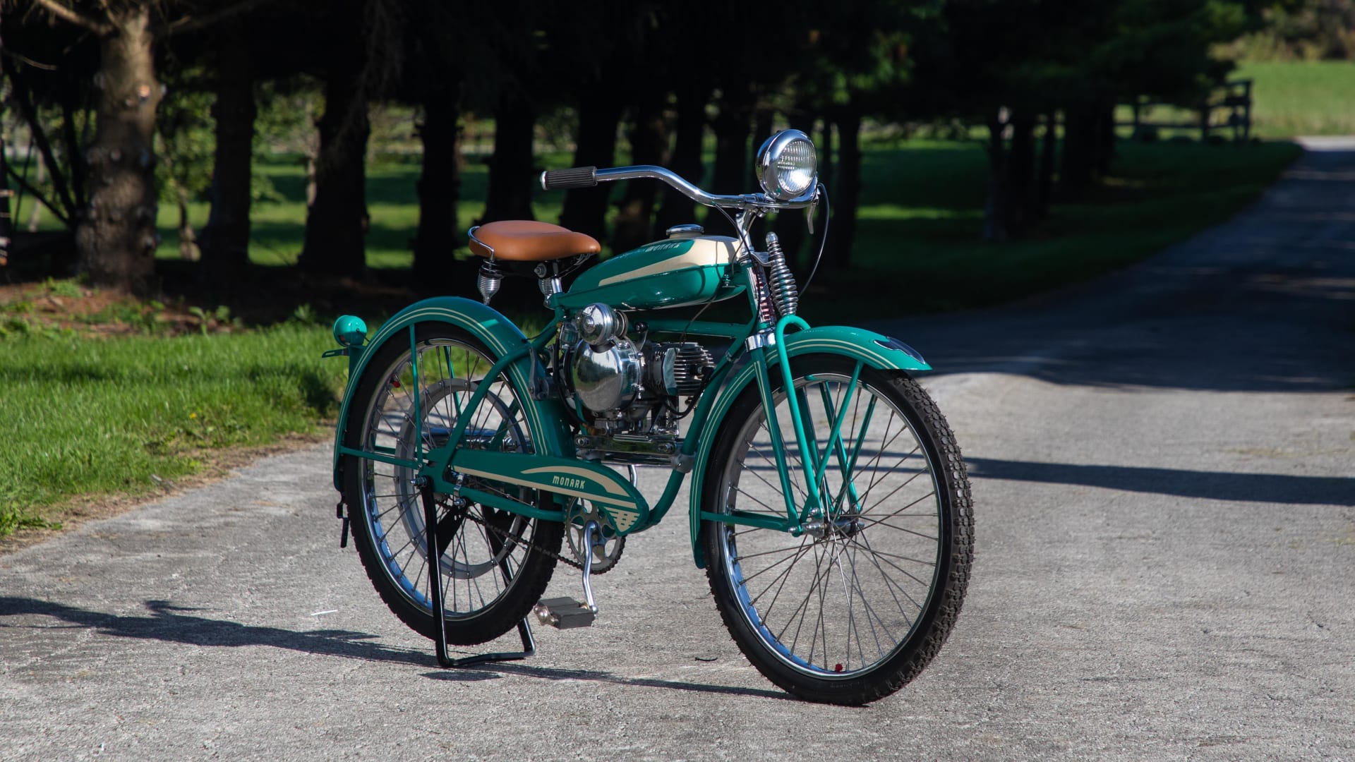 1949 Monark Super Twin at Las Vegas Motorcycles 2020 as W55.2 - Mecum ...