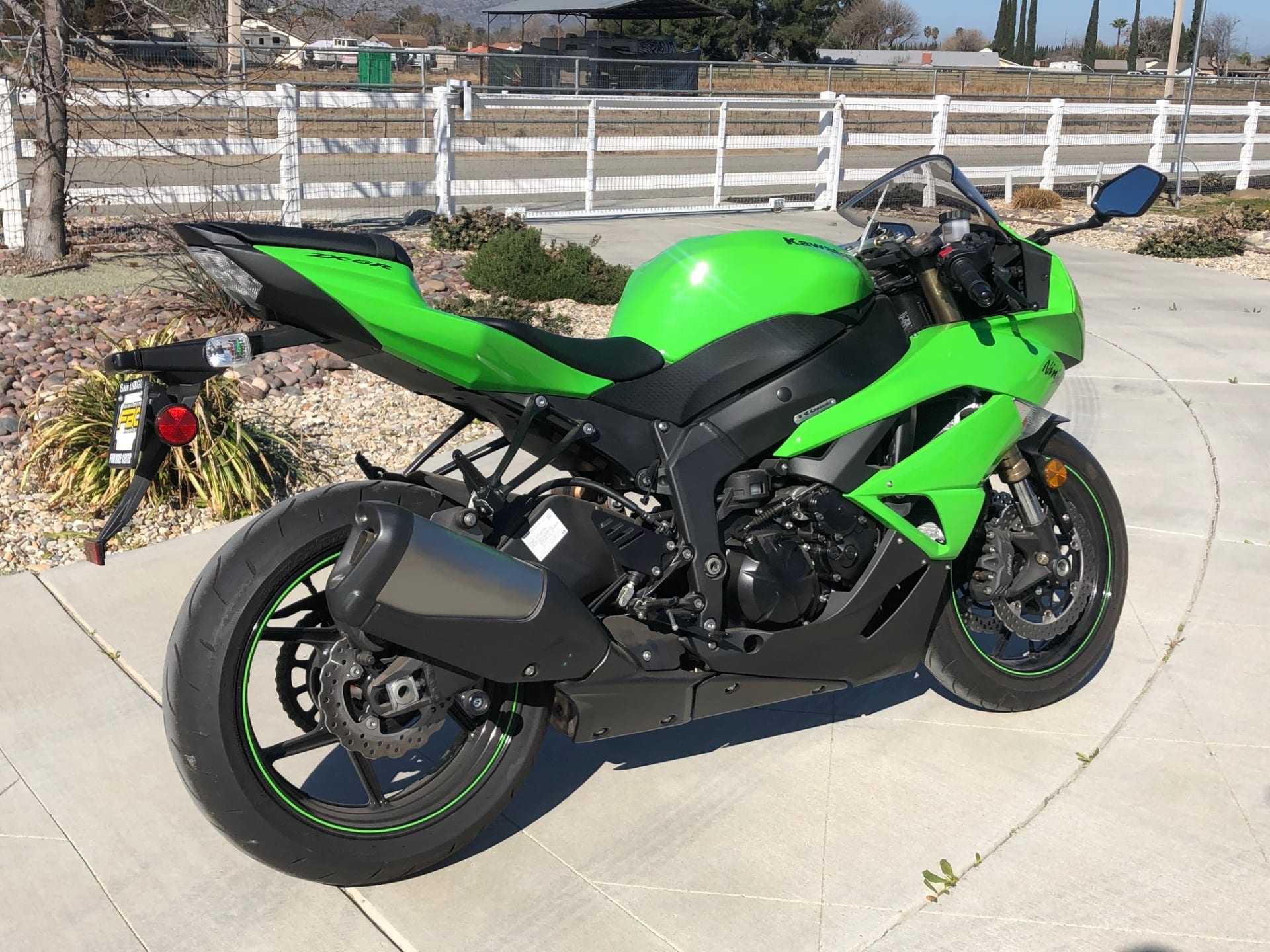 2009 Kawasaki ZX6 at Las Vegas Motorcycles 2021 as W31 - Mecum Auctions