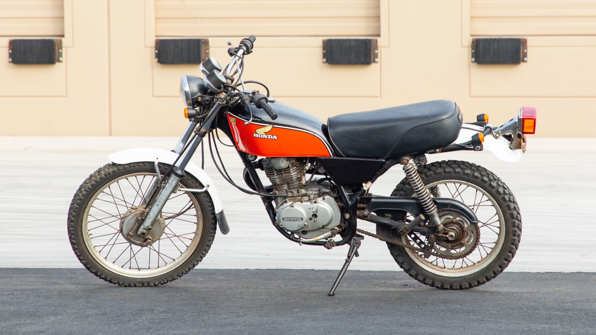 1978 Honda Xl 250 at Las Vegas Motorcycles 2021 as W185 - Mecum Auctions