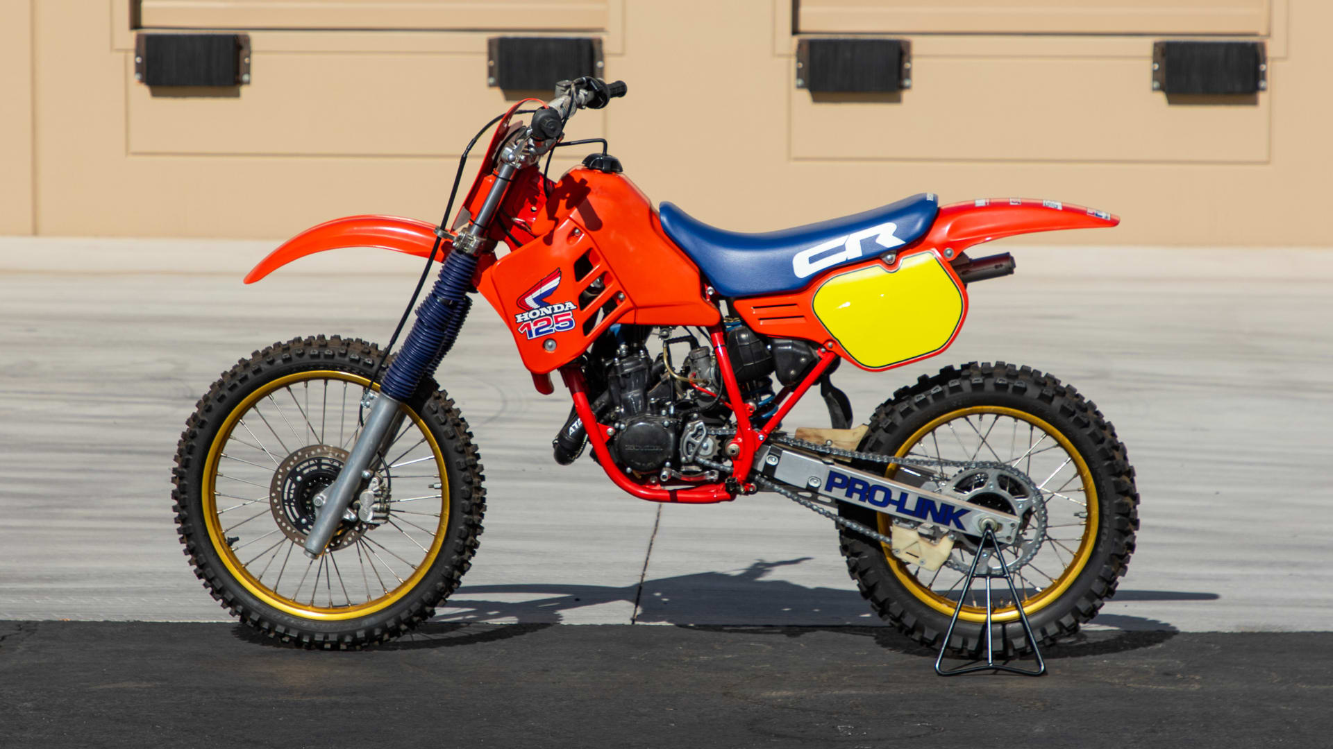 1983 Honda CR125 at Las Vegas Motorcycles 2021 as W223 - Mecum Auctions