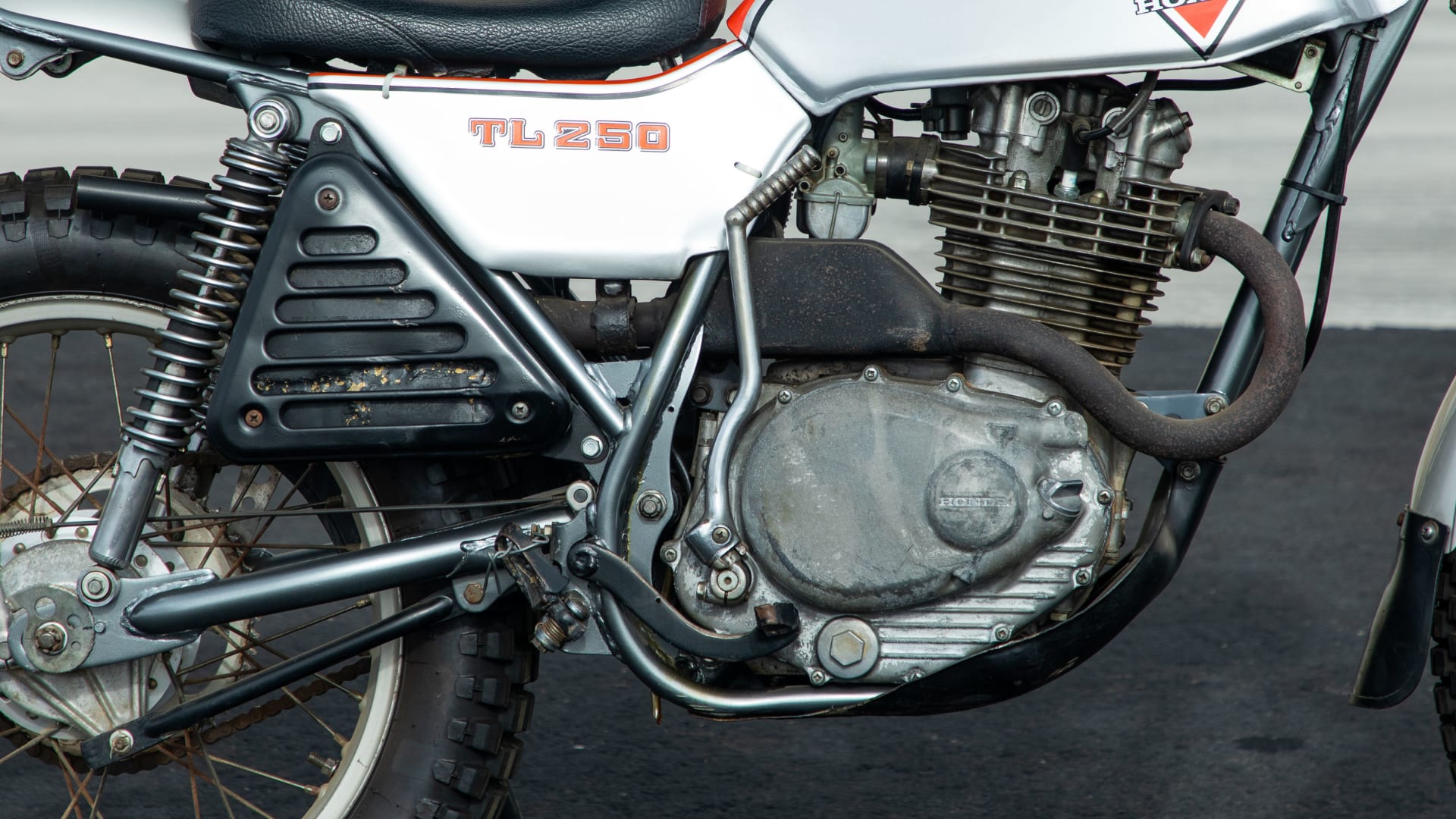 1976 Honda Tl250 Trials at Las Vegas Motorcycles 2021 as T12 - Mecum ...