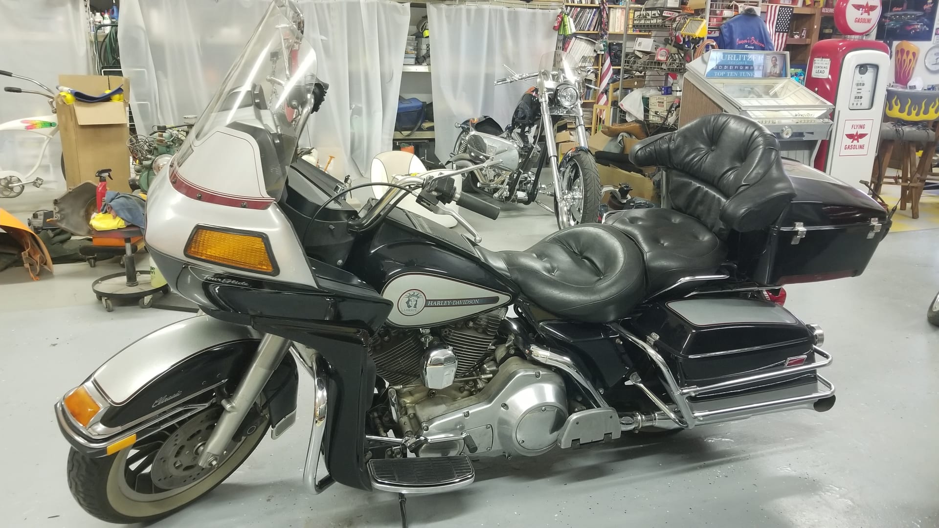 1986 Harley-Davidson FLT Liberty Tour Glide Classic at Las Vegas ...