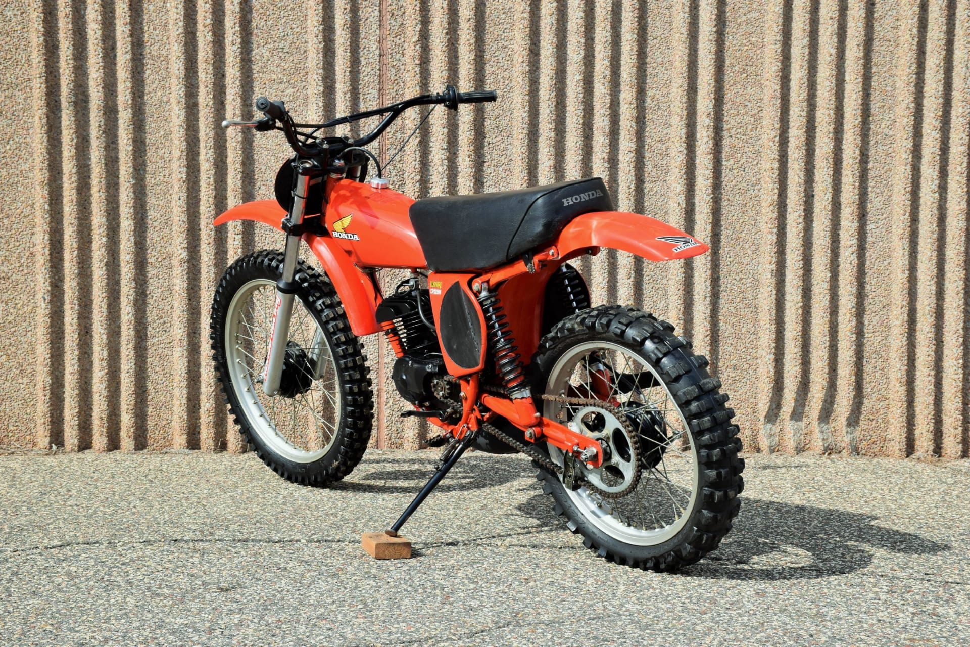 1976 Honda CR125 M Elsinore at Las Vegas Motorcycles 2021 as T305 ...