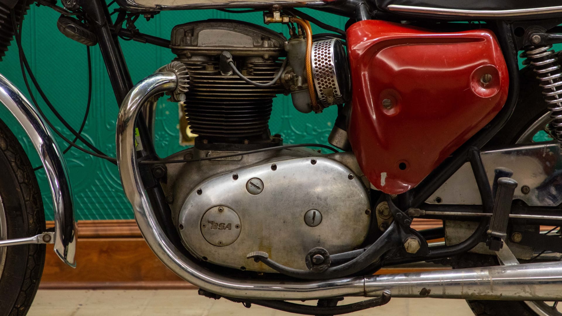 1969 BSA Lightning at Las Vegas Motorcycles 2021 as F1.2 - Mecum Auctions