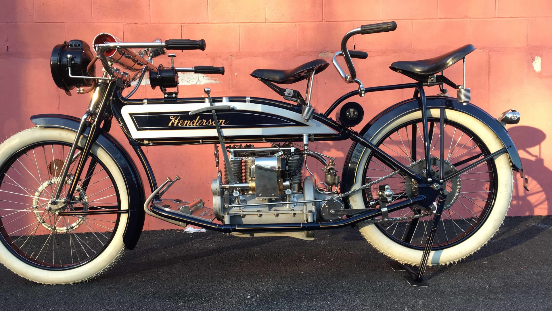 1913 Henderson Four at Las Vegas Motorcycles 2021 asF190 - Mecum Auctions