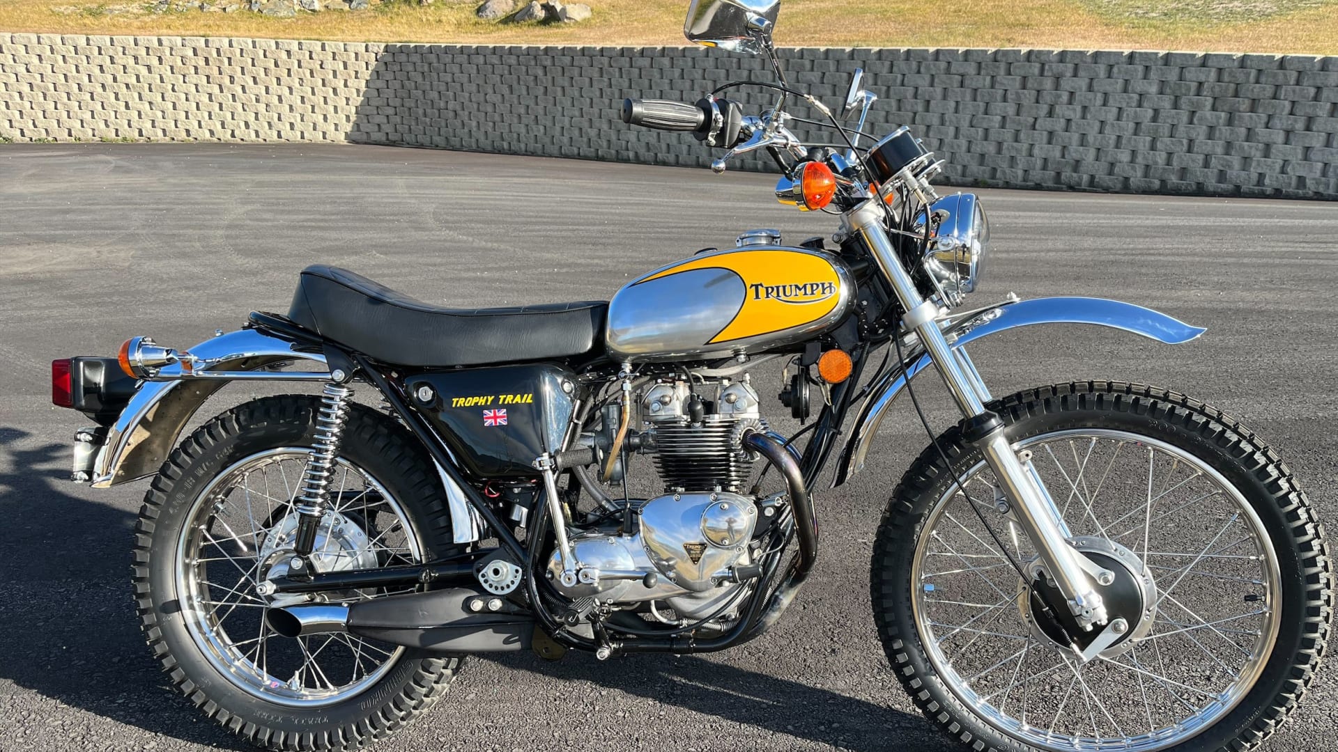 1973 Triumph Tr5t Trophy Trail at Las Vegas Motorcycles 2022 as W196 ...